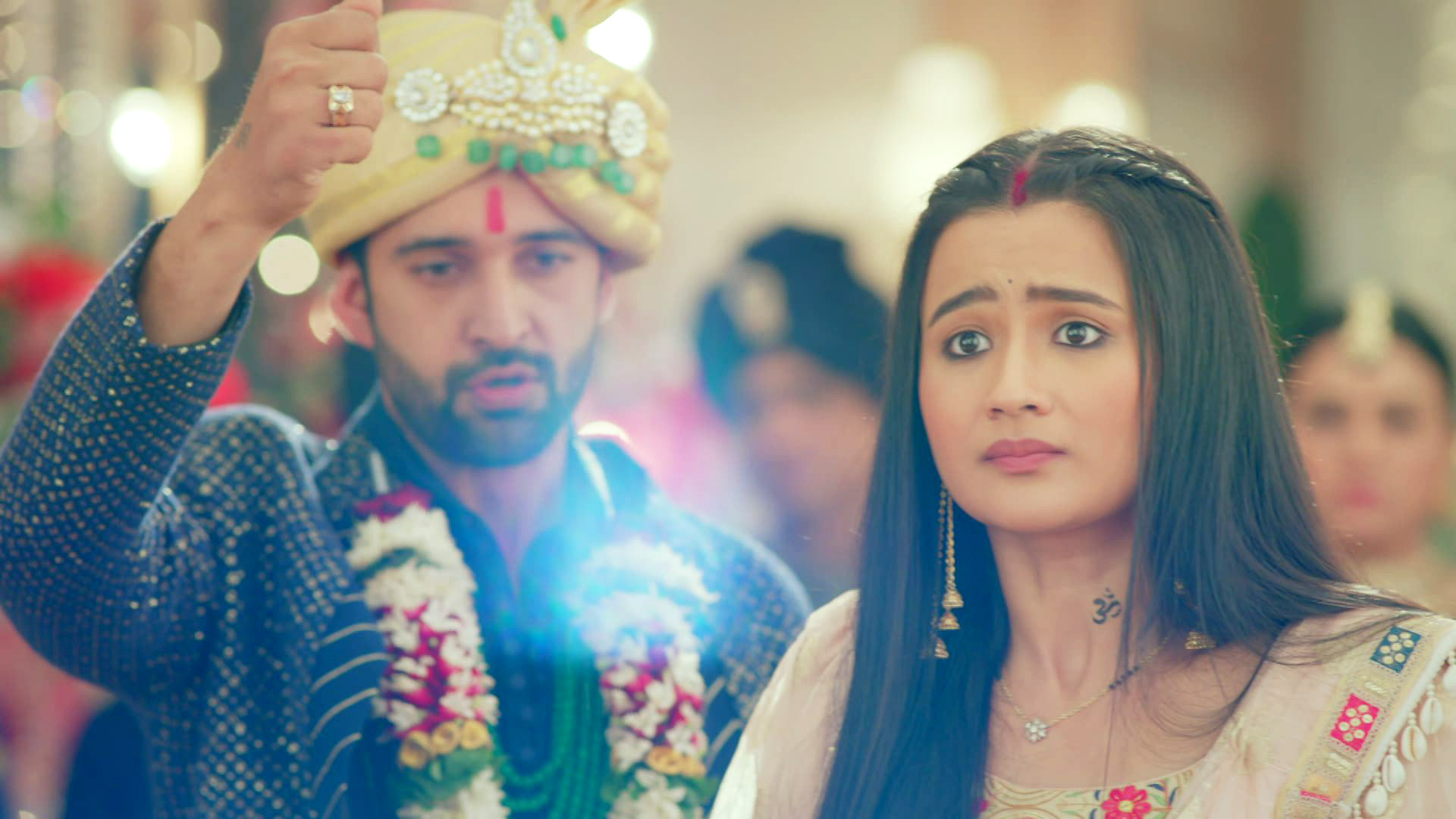 Stream Shattering Situation for Rajjo Season 1 Episode 109 – Shattering ...