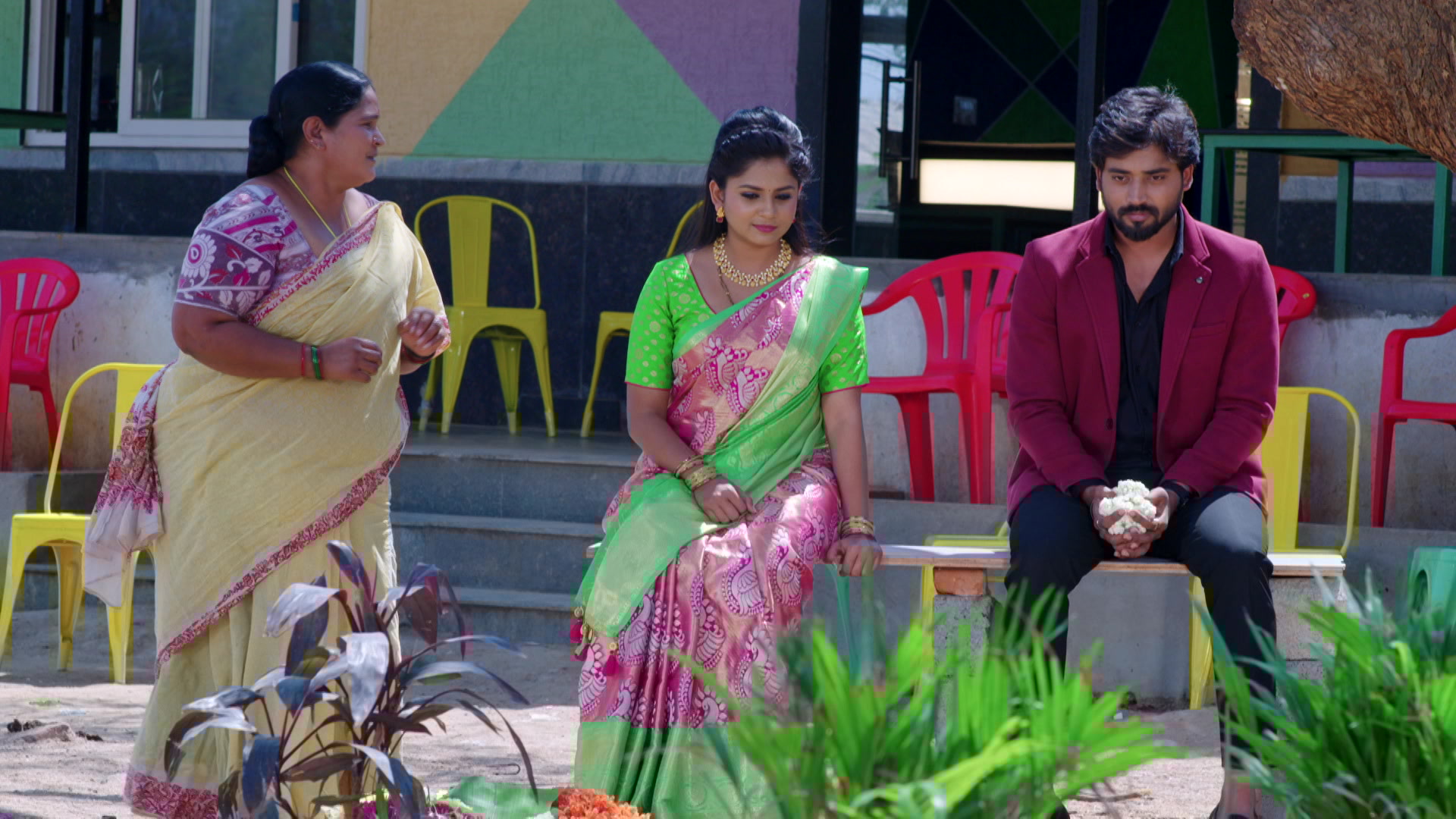 Watch Guppedantha Manasu Episode 706 on JioHotstar