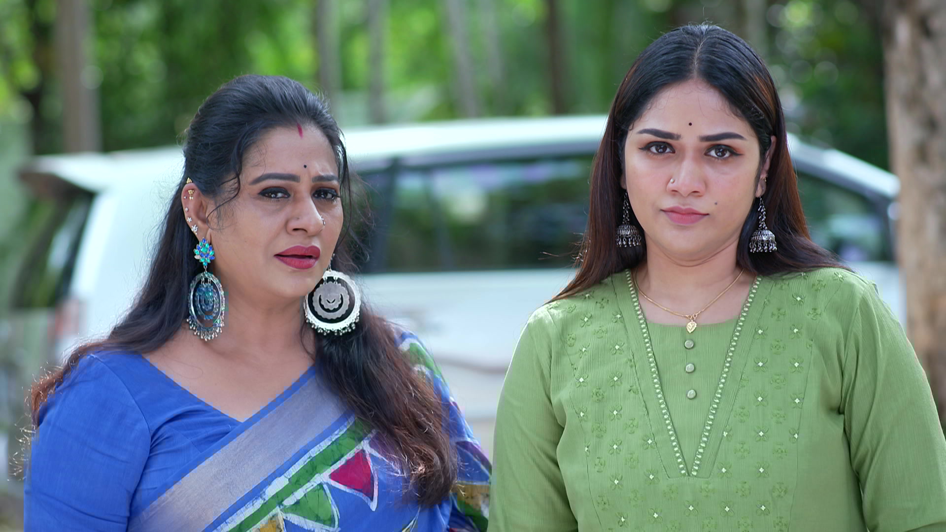 Watch Mounaragam Episode 1145 on JioHotstar