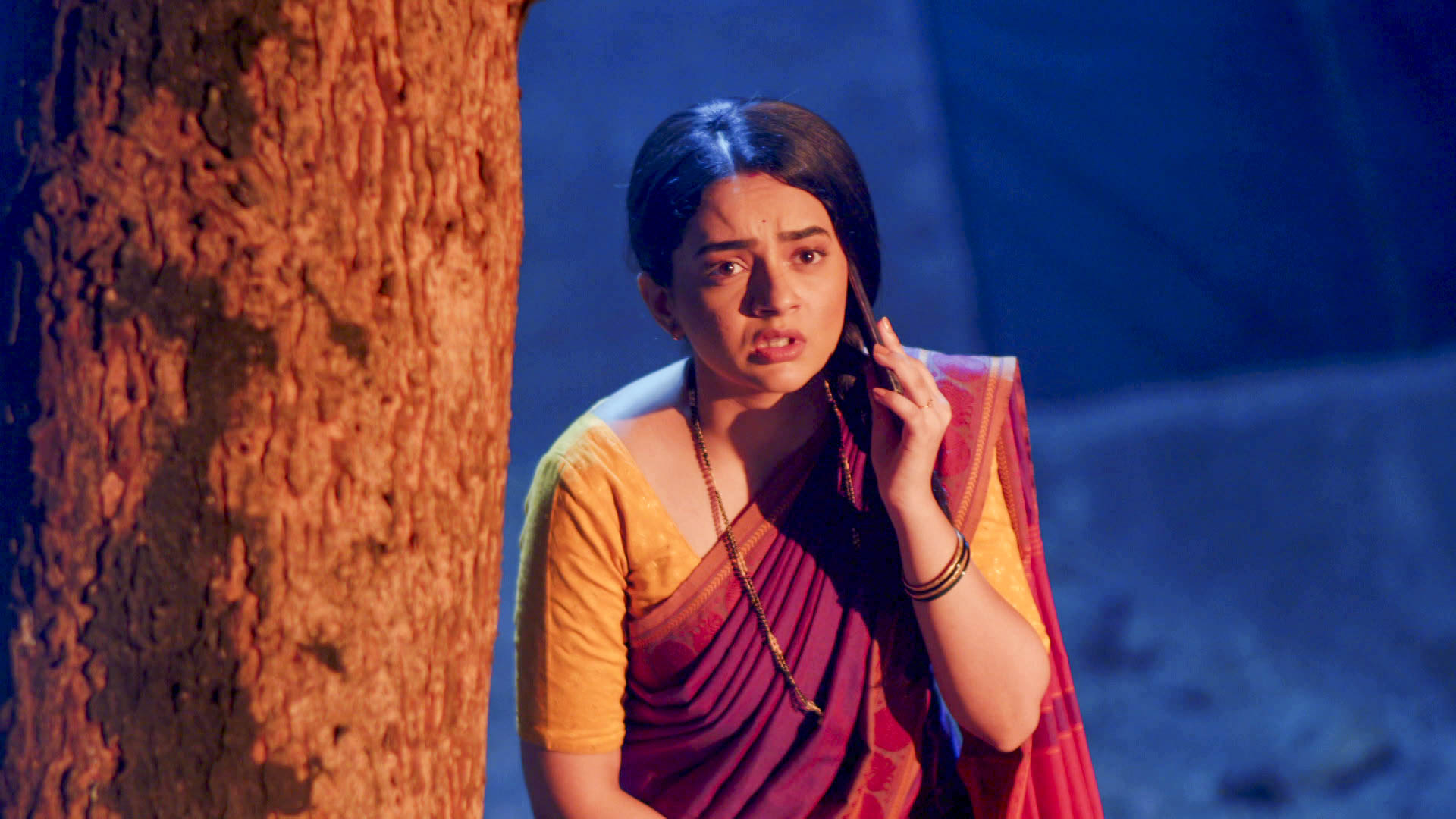 Watch Aboli Episode 1085 on JioHotstar