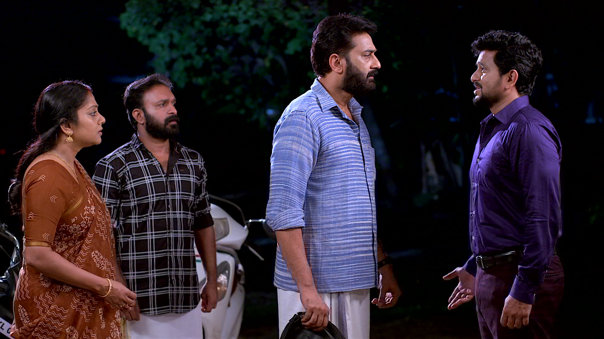 Watch Santhwanam 2 Episode 780 on JioHotstar