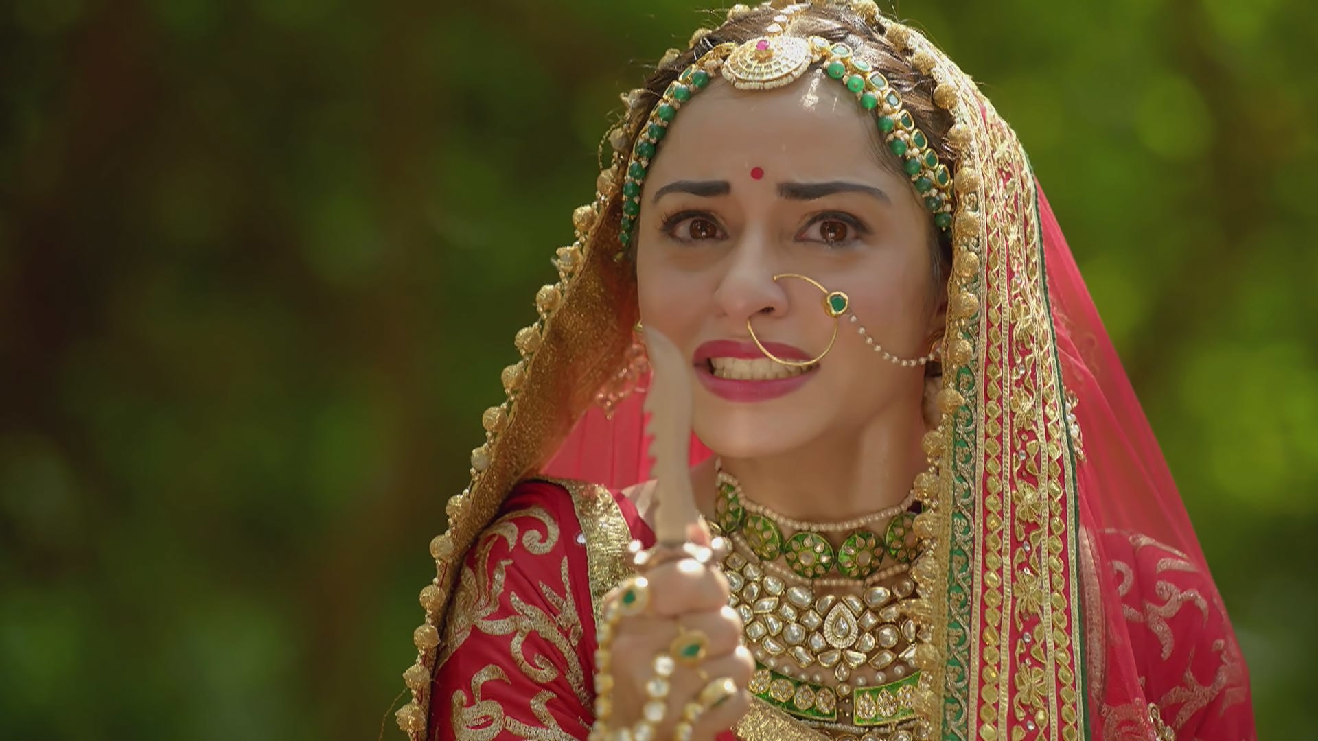 Watch Nazar S1 Episode 52 on JioHotstar