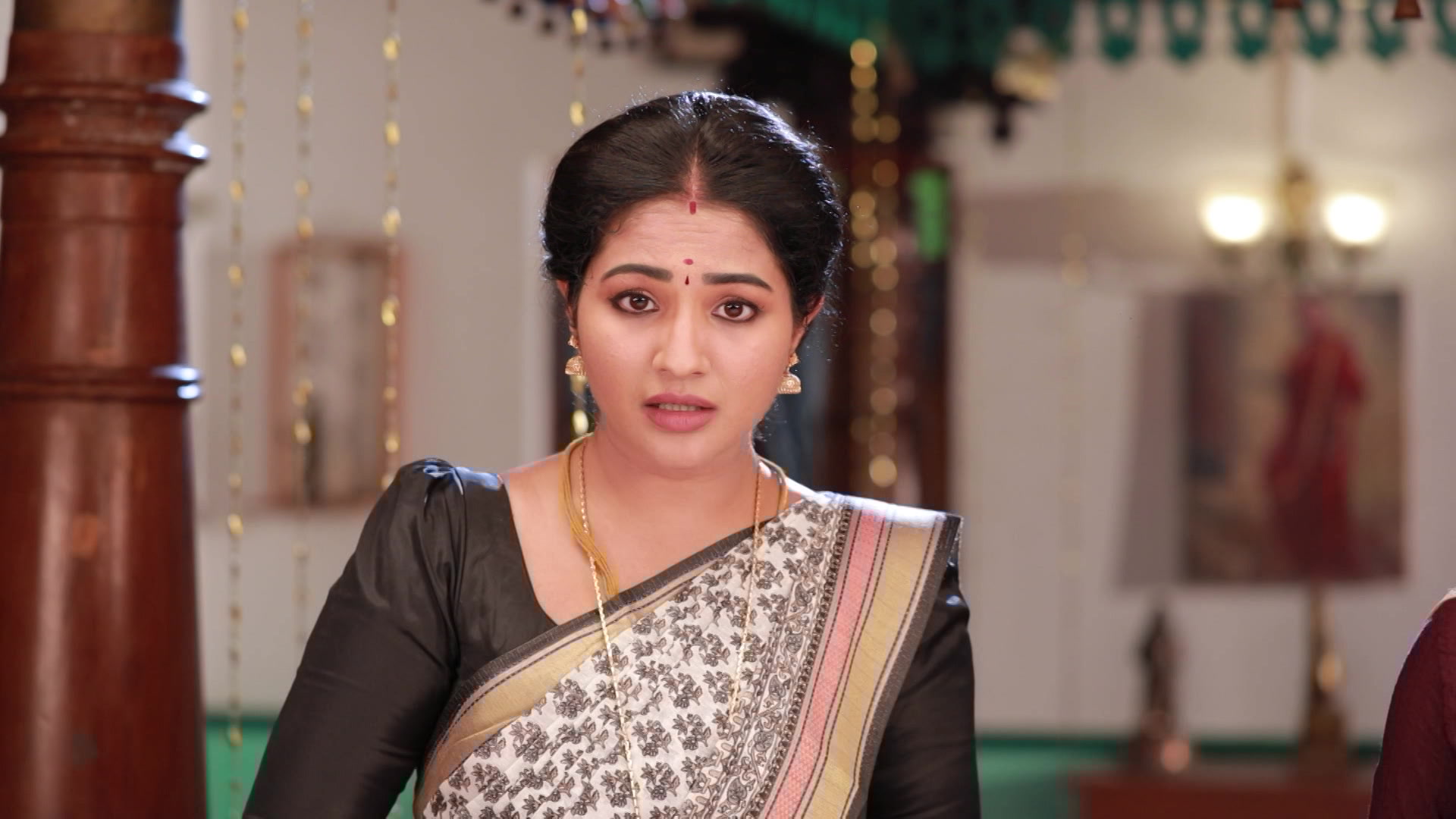 Watch Pandian Stores 2 Episode 334 on JioHotstar