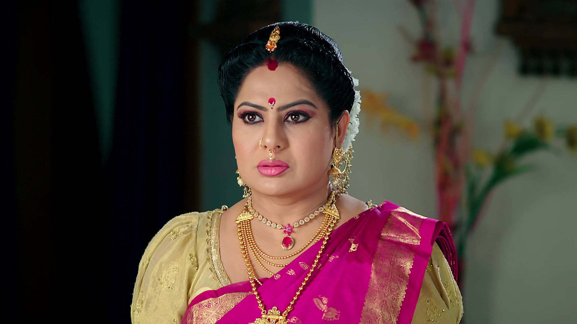 Watch Bangaru Panjaram S1 Episode 500 on JioHotstar