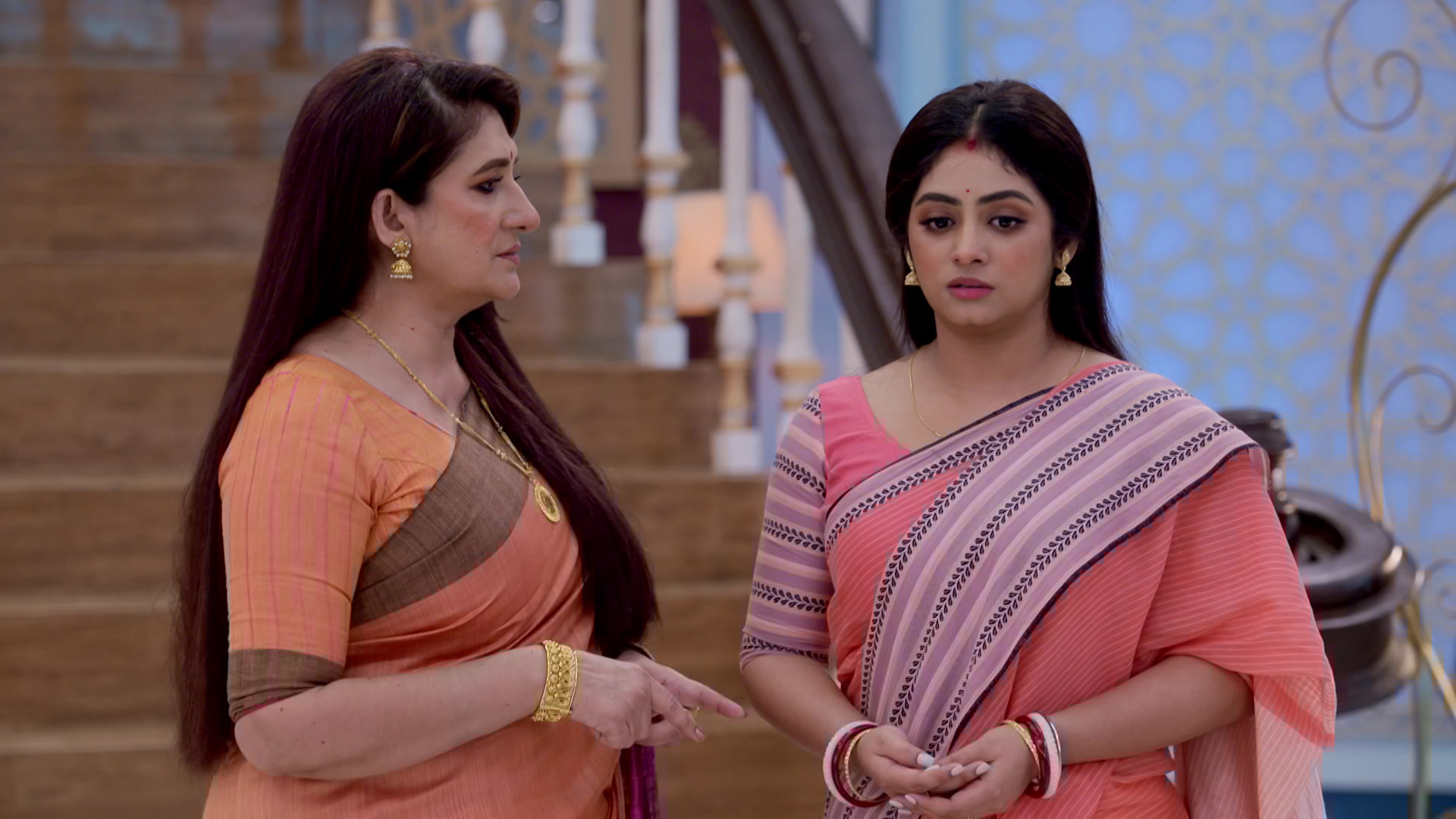 Watch Bangla Medium Episode 155 on JioHotstar