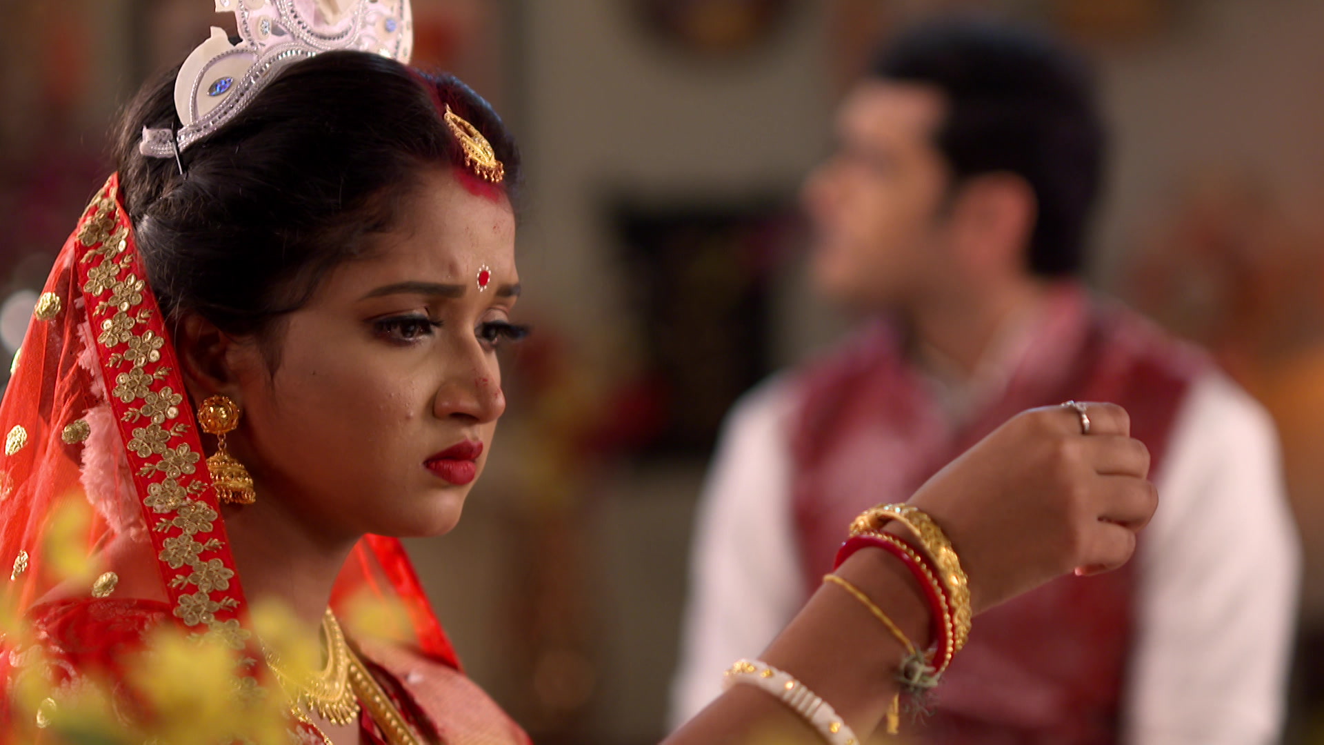 Watch Aalta Phoring S1 Episode 353 on JioHotstar
