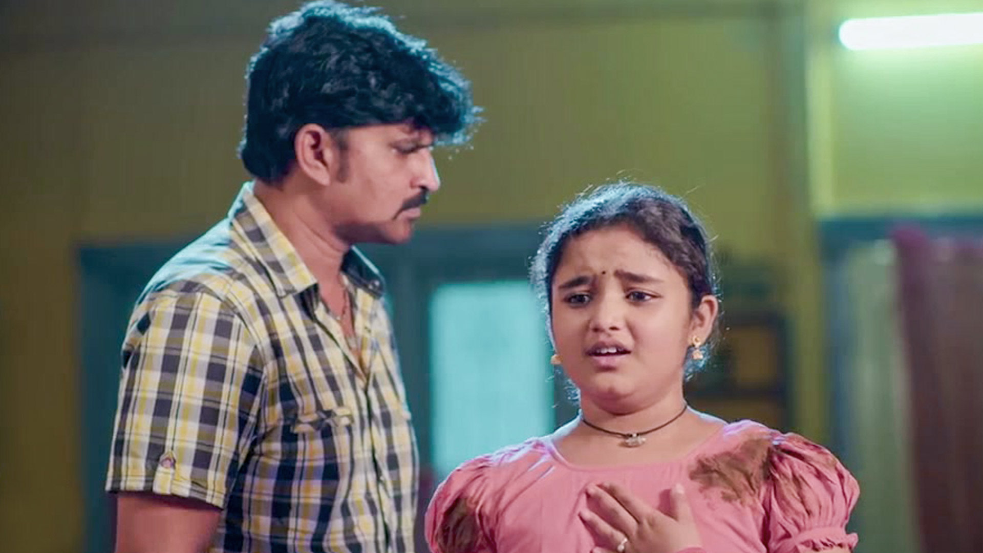 Watch Chinni Episode 119 on JioHotstar