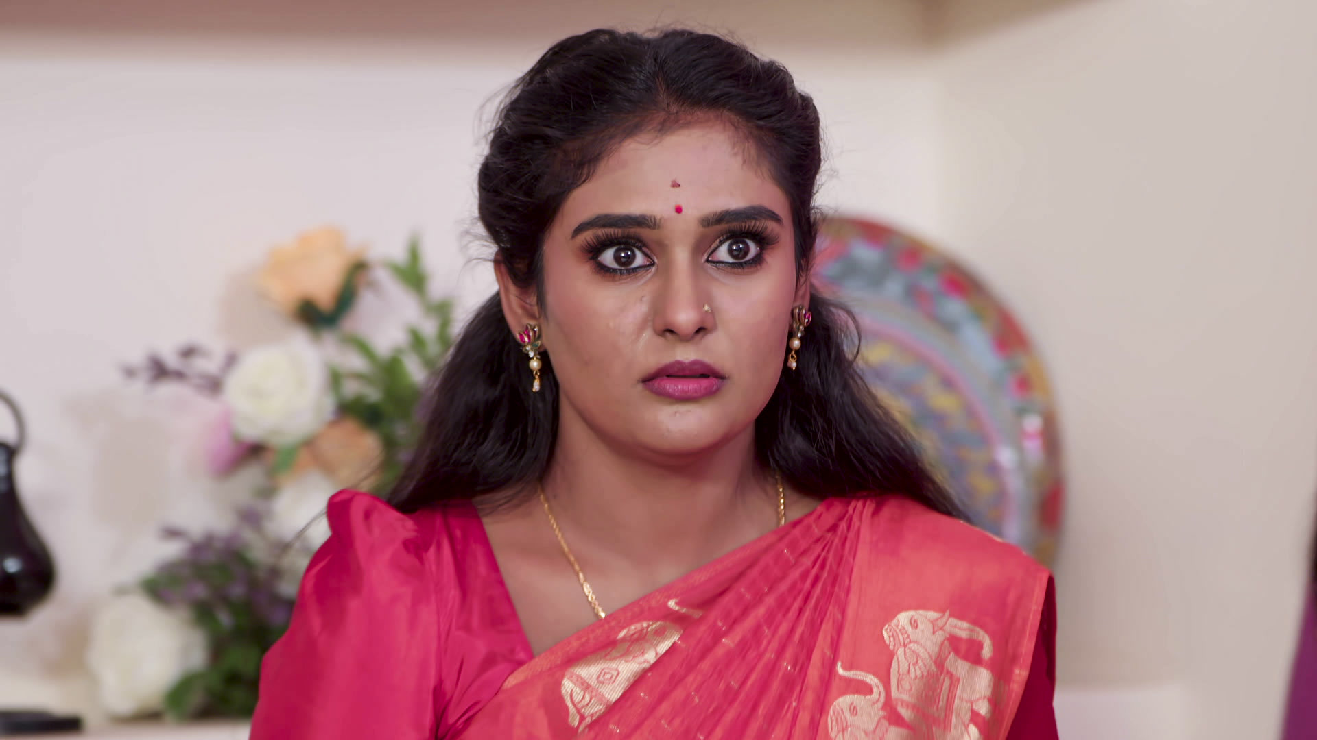 Watch Sharade S1 Episode 259 on JioHotstar