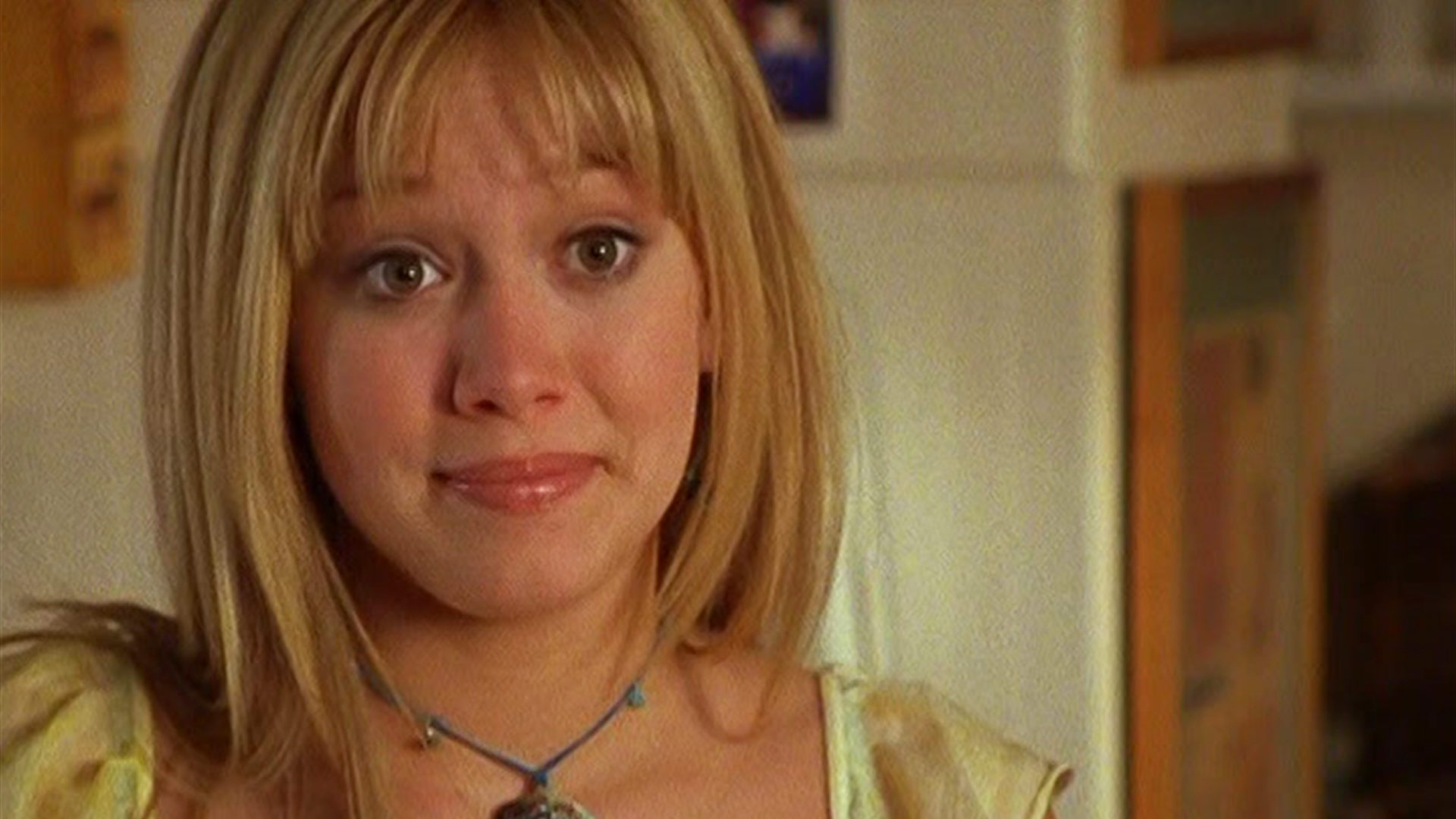 Watch New Episodes of lizzie-mcguire only on Watcho