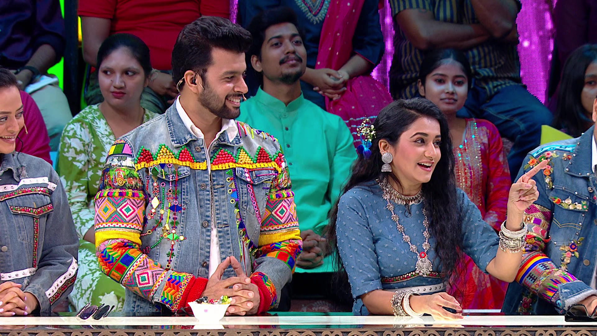Stream Arjun, Sayali's Entertaining Act Season 3 Episode 5 – Arjun ...