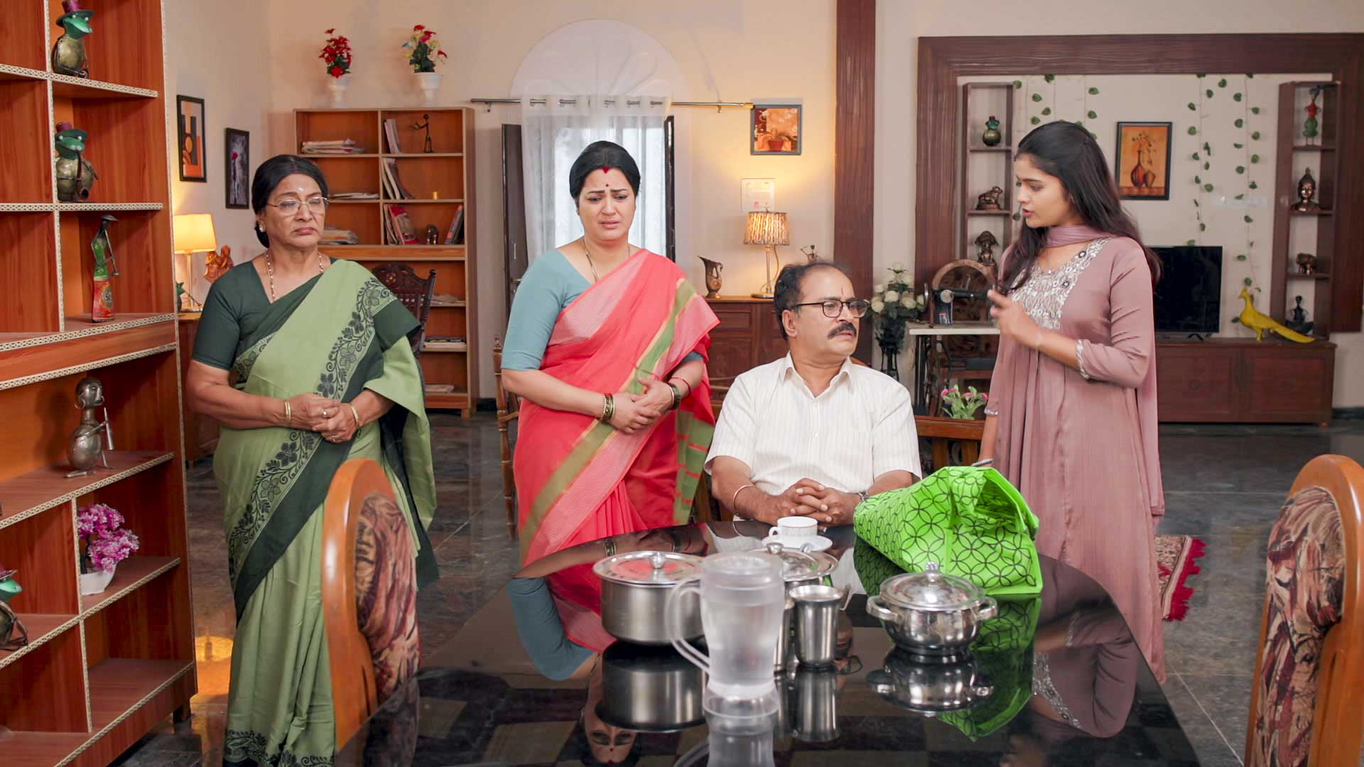 Watch Saptapadi S1 Episode 86 on JioHotstar