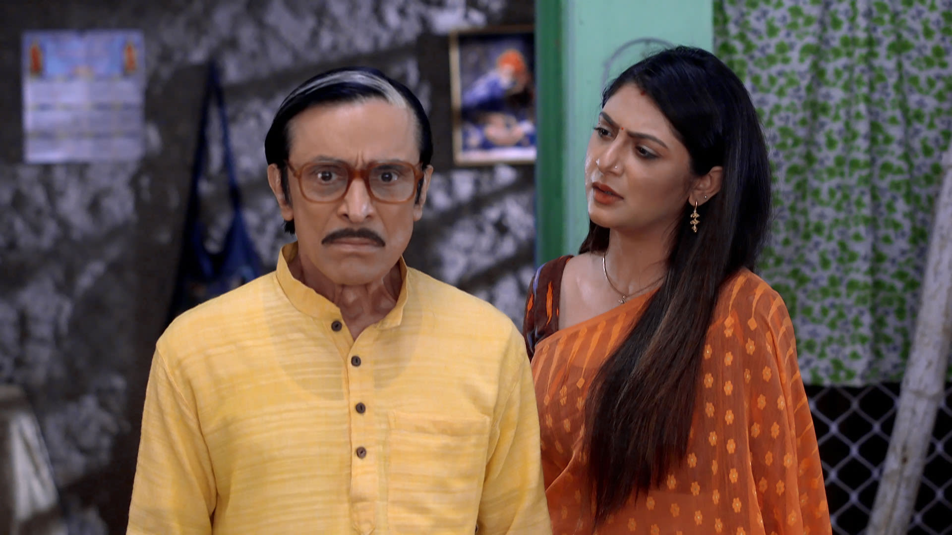 Watch Khelaghor Episode 493 on JioHotstar