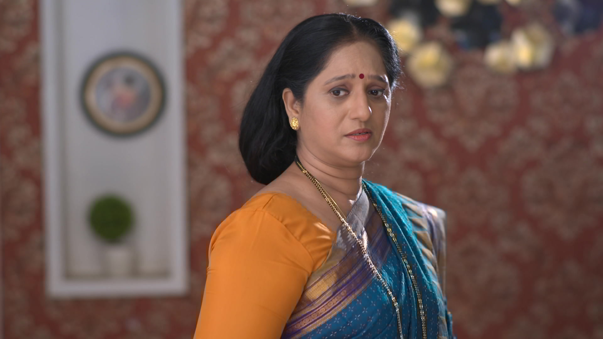 Watch Gharo Ghari Maatichya Chuli Episode 13 on JioHotstar