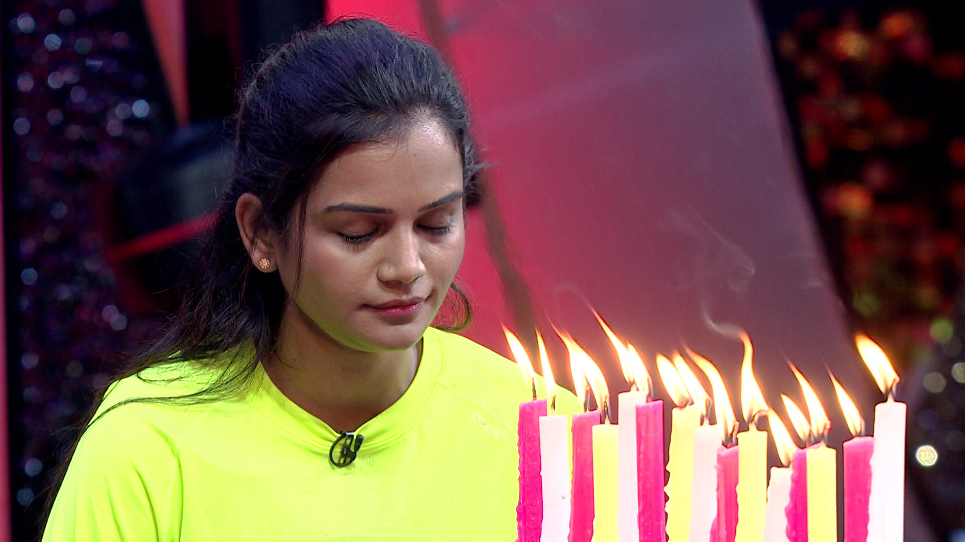 Stream A Fun Loaded Week Season 3 Episode 28 – A Fun Loaded Week on Disney+