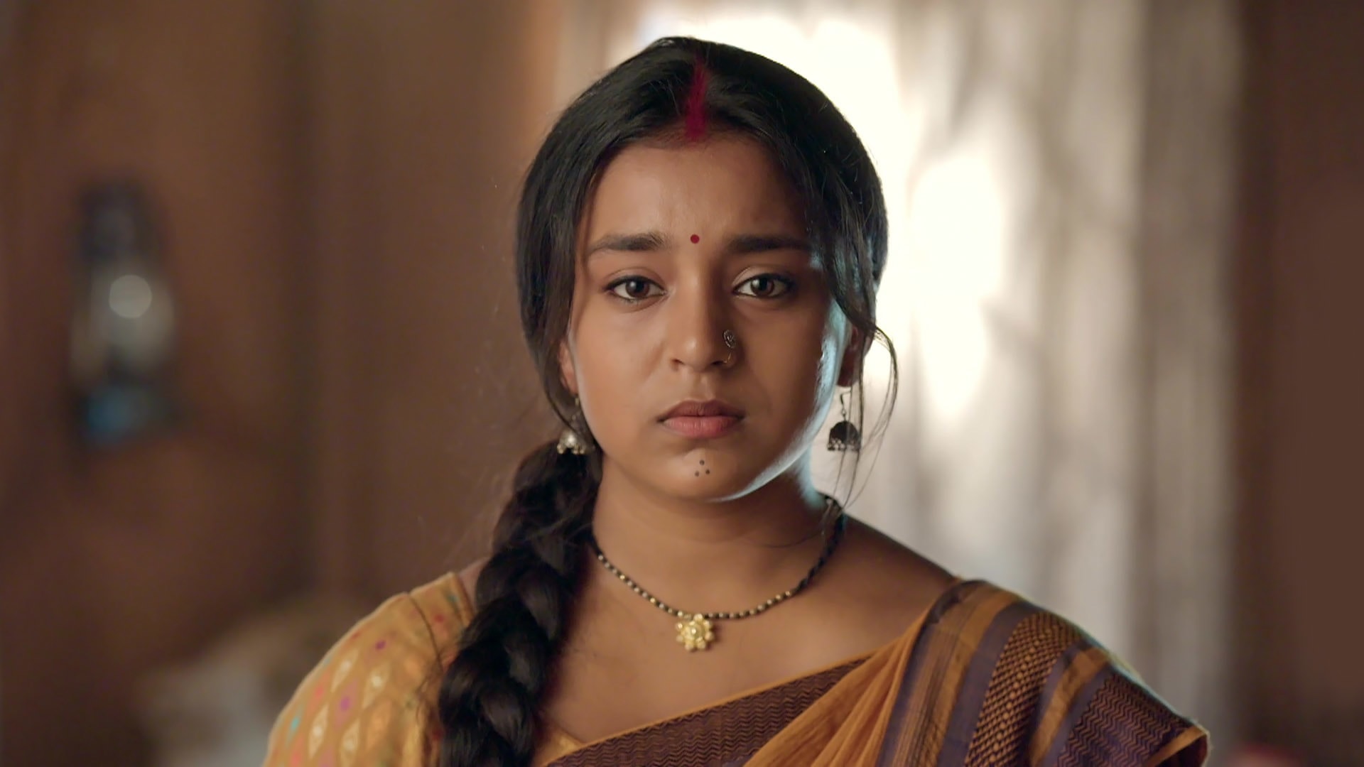 Watch a clip from E15 - Imlie Leaves Home on Hotstar