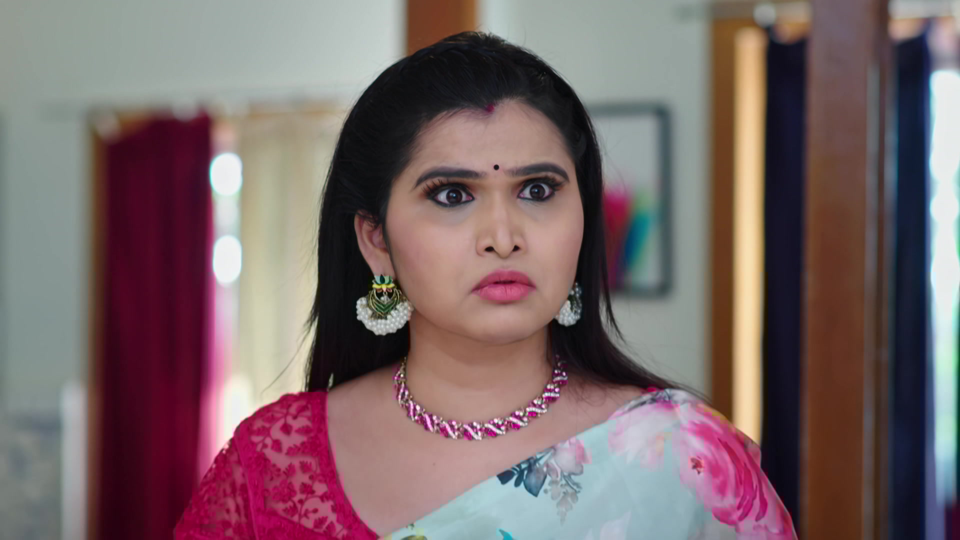 Watch Paape Maa Jeevanajyothi Episode 537 on Disney+ Hotstar Watch Paape Maa Jeevanajyothi Episode 537 on Disney+ Hotstar