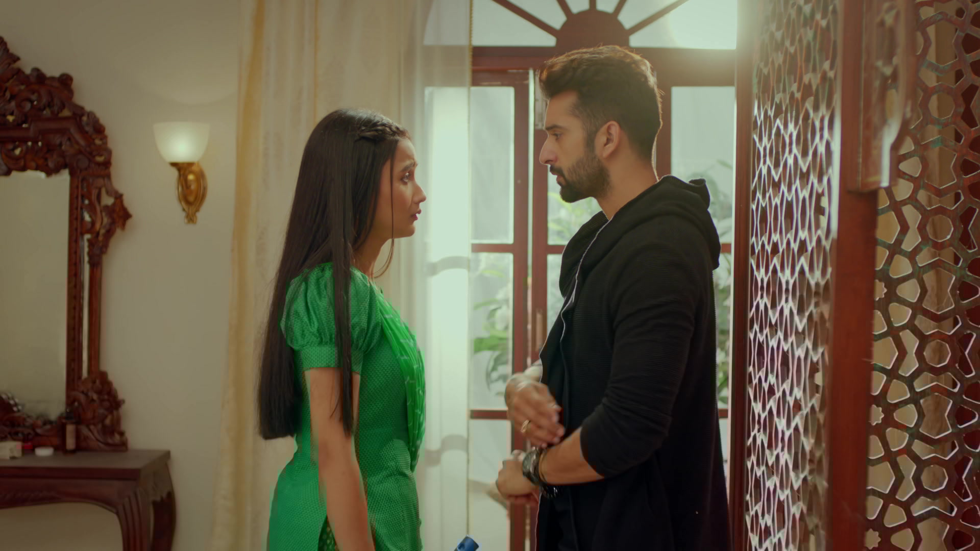 Watch Arjun Confronts Rajjo Online