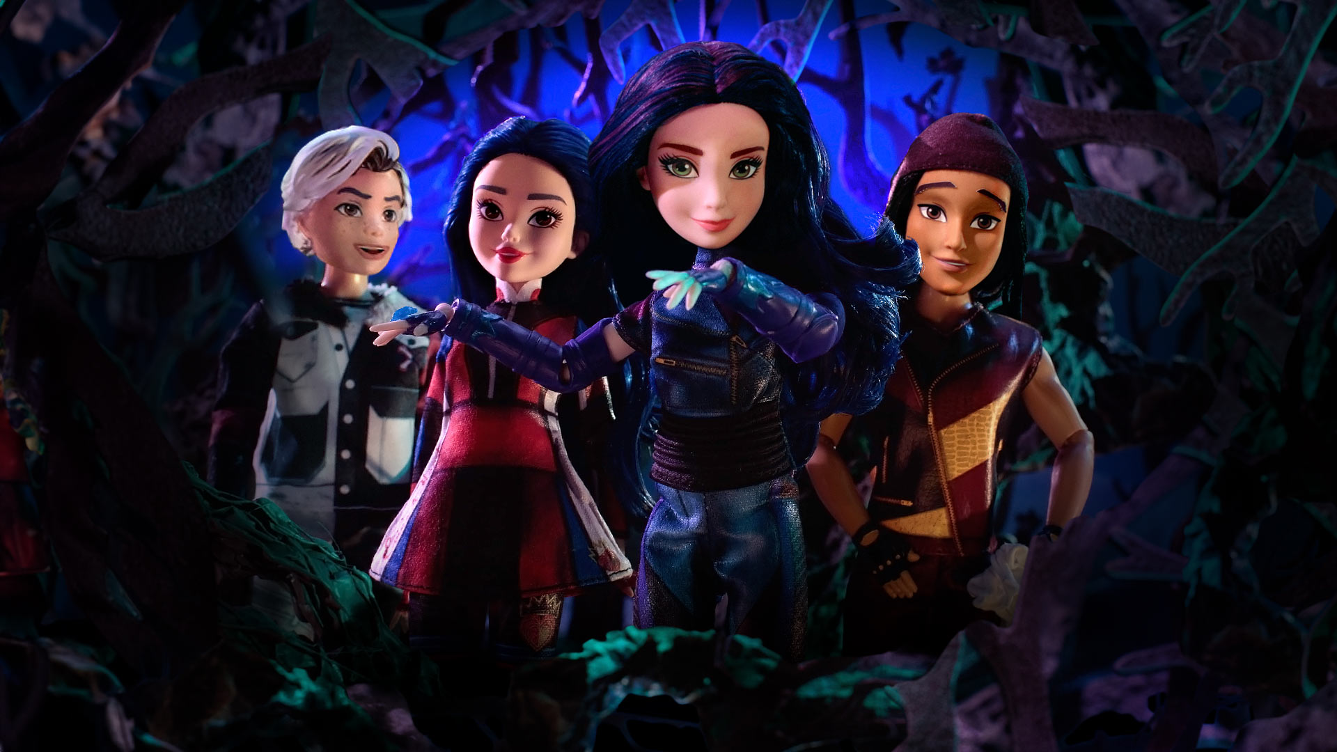 Wicked Woods: A Descendants Halloween Story on Disney+ United Arab ...
