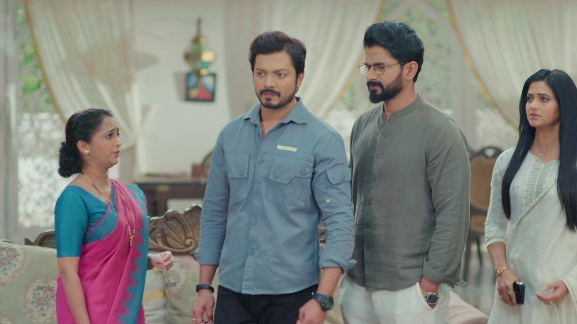 Watch Lagnanantar Hoilach Prem Episode 80 on JioHotstar