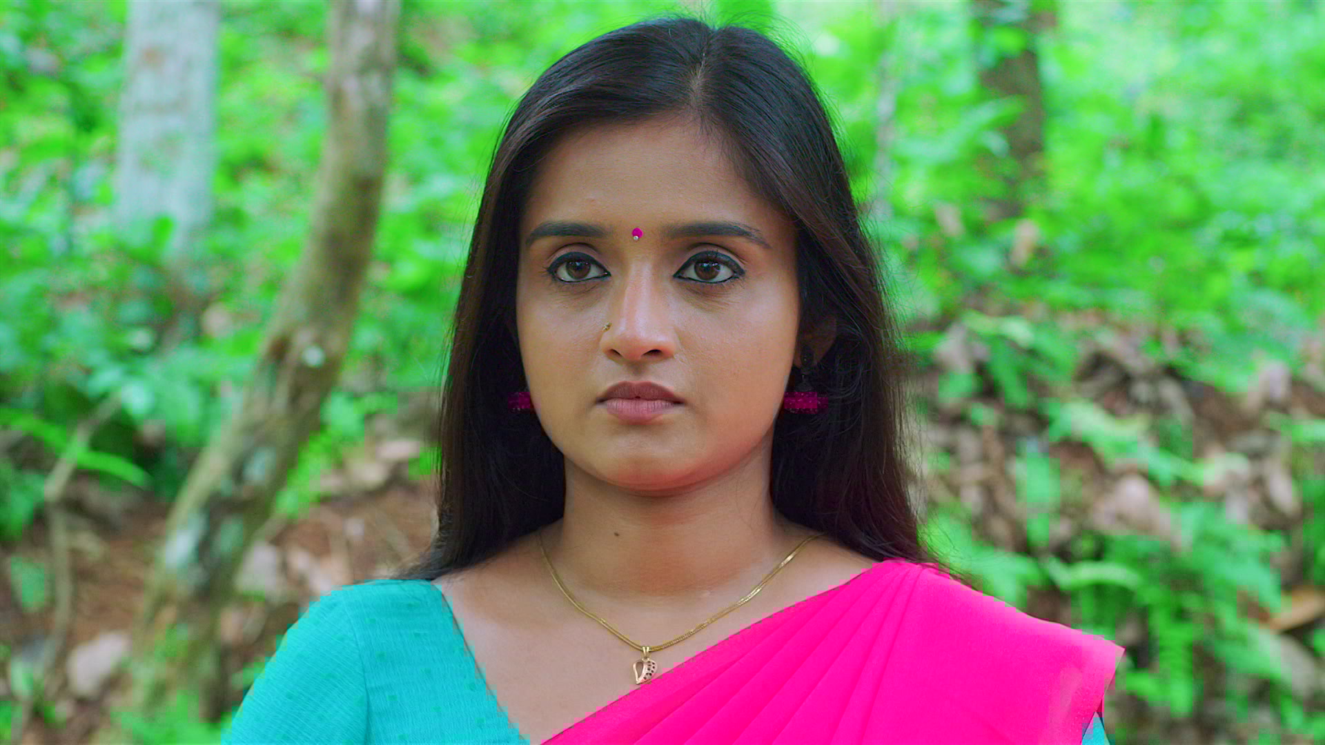 Watch santhwanam only on Watcho