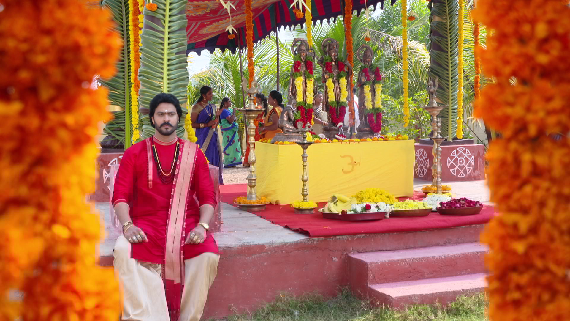 Watch Bangarada Panjara Episode 243 on Disney+ Hotstar