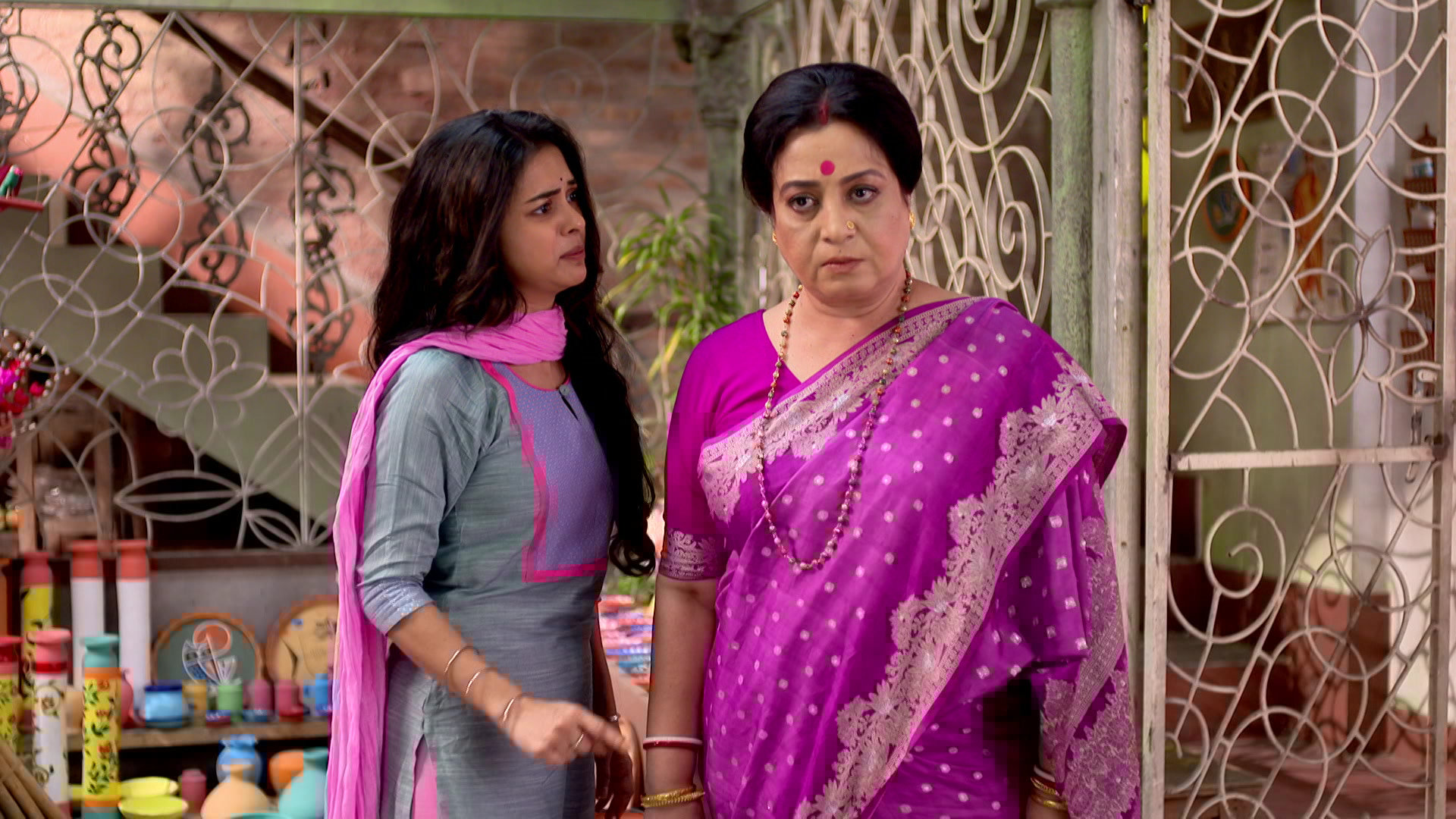 Watch Tu Helu Mora S1 Episode 9 on JioHotstar