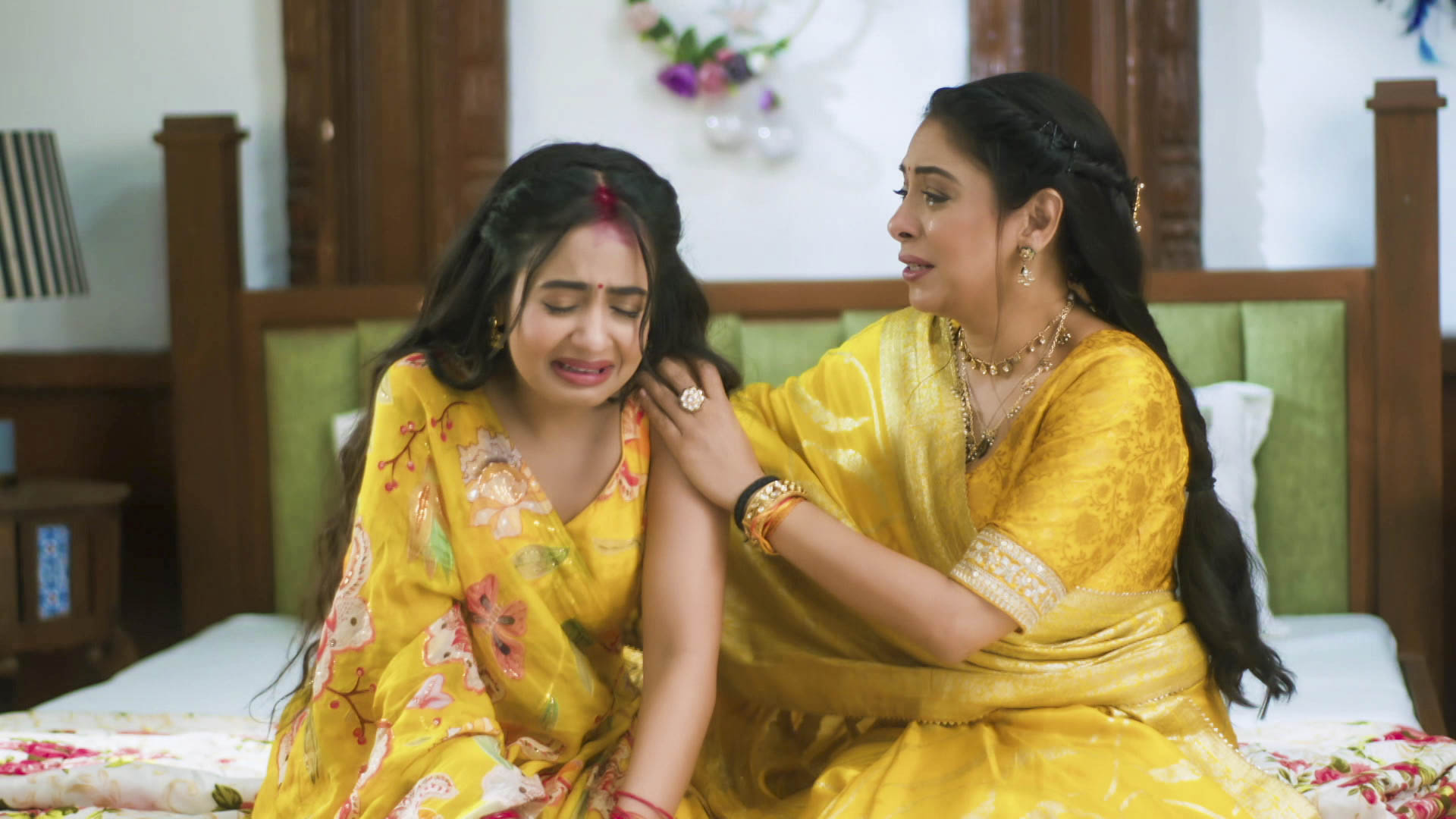 Stream Anupama Comforts Mahi Season 1 Episode 1747 – Anupama Comforts Mahi on Hotstar