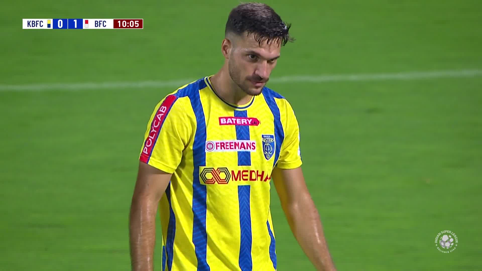 Jimenez's Volley Rattles The Bar