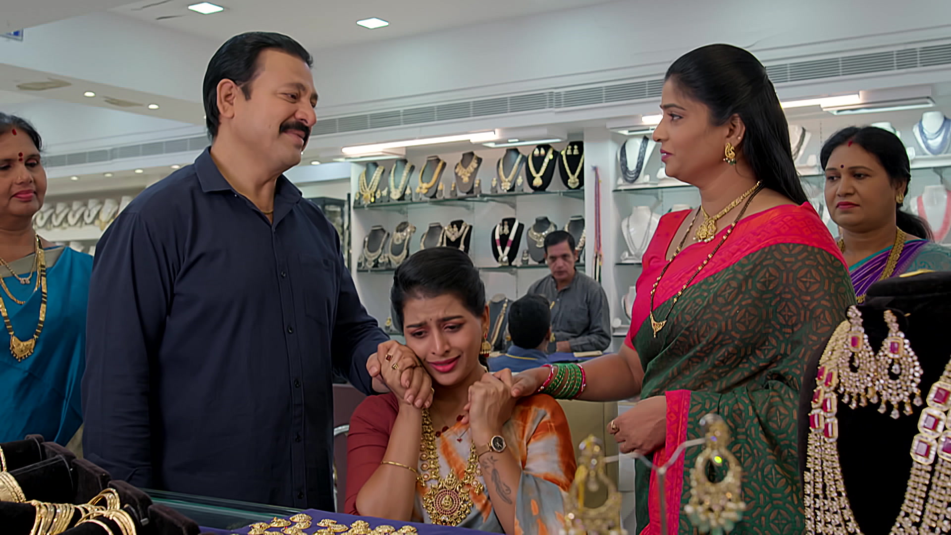 Watch Illu Illalu Pillalu S1 Episode 23 on JioHotstar