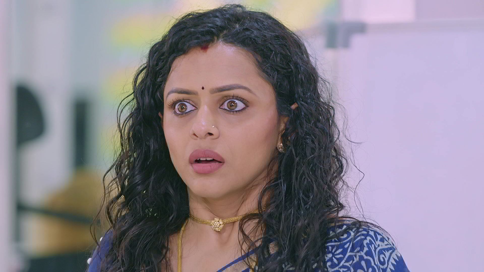 Watch Aase Episode 328 on JioHotstar