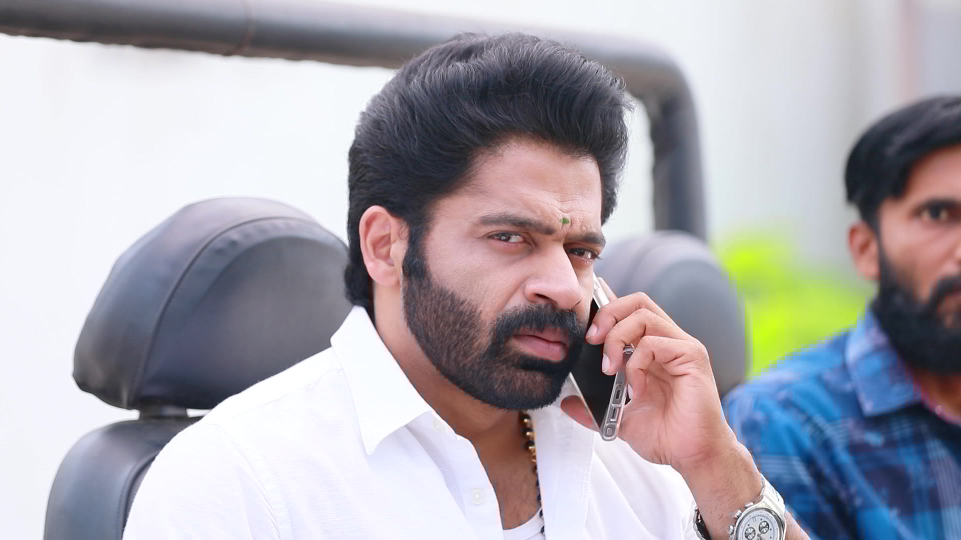 Stream Kadhir's Orders Season 1 Episode 102 – Kadhir's Orders on Hotstar