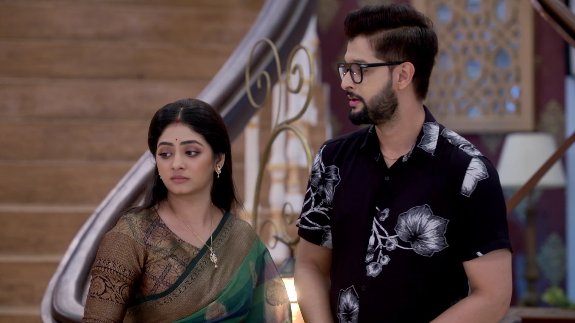 Watch Bangla Medium Episode 228 on JioHotstar