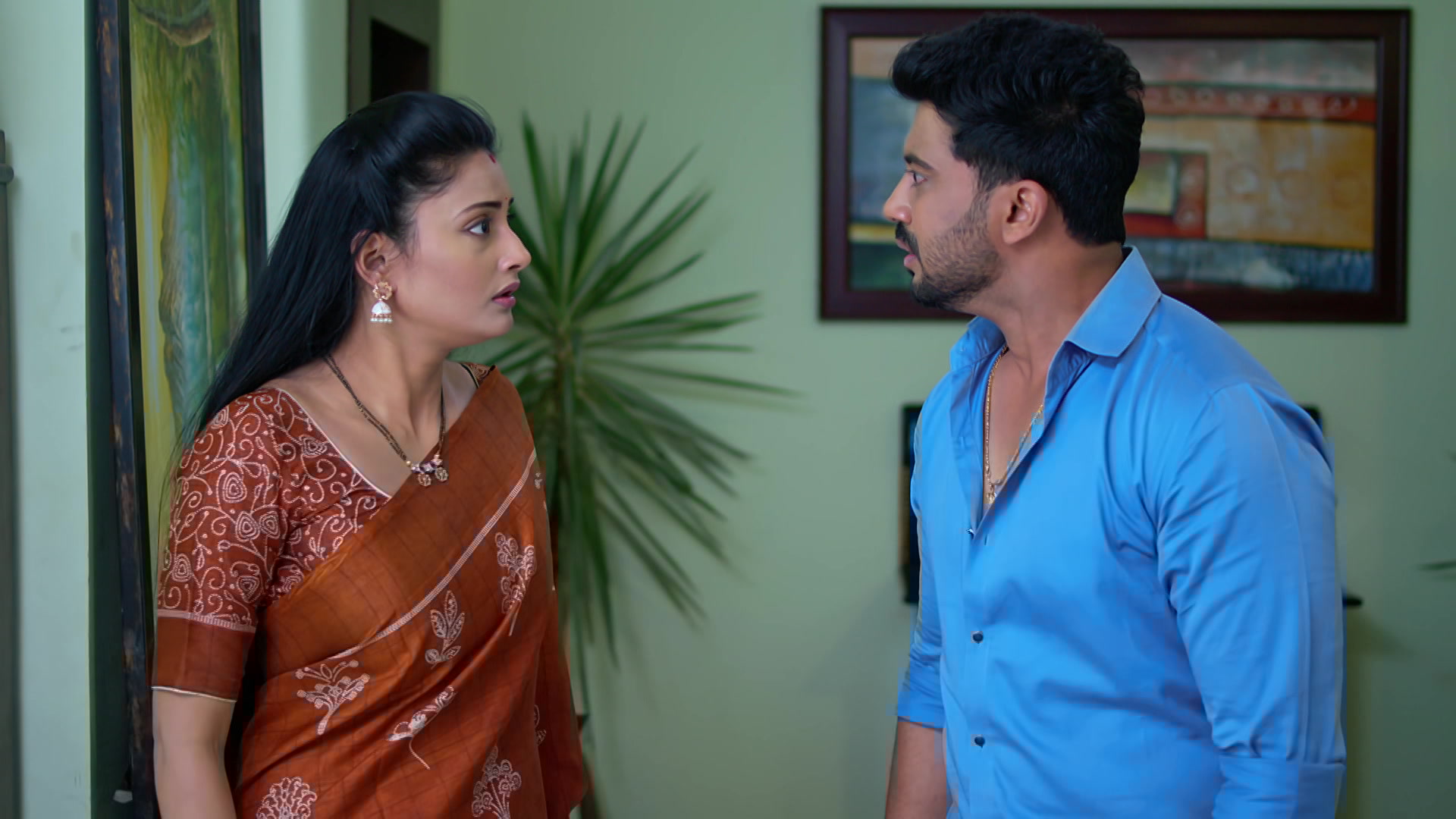 Watch Yash in a Fix Online