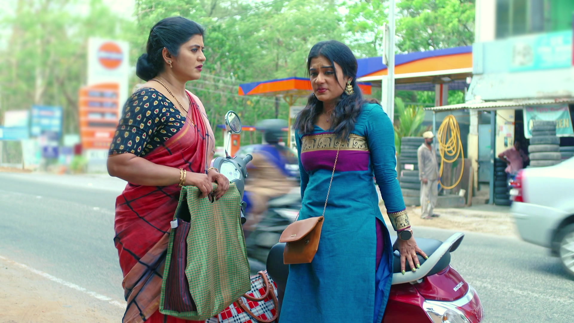 Watch Chempaneer Poovu Episode 75 on JioHotstar
