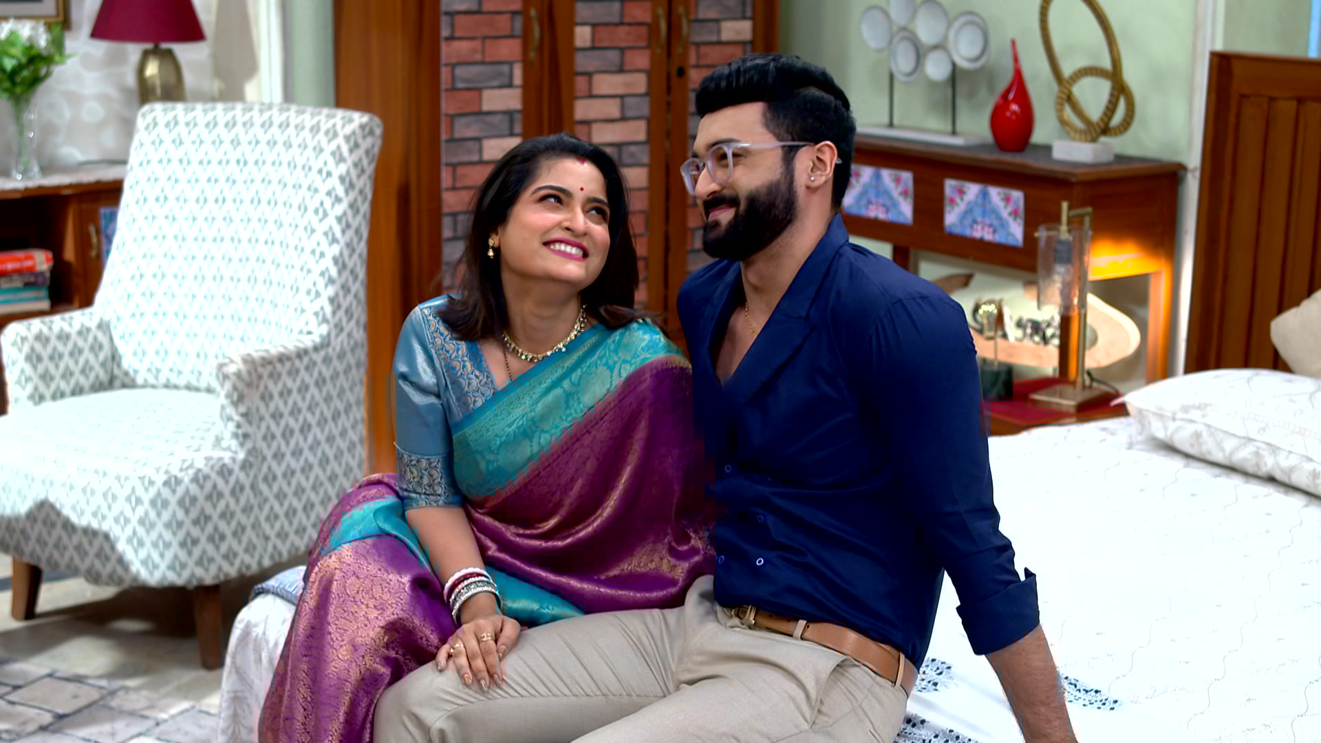 Watch Uraan S1 Episode 161 on JioHotstar