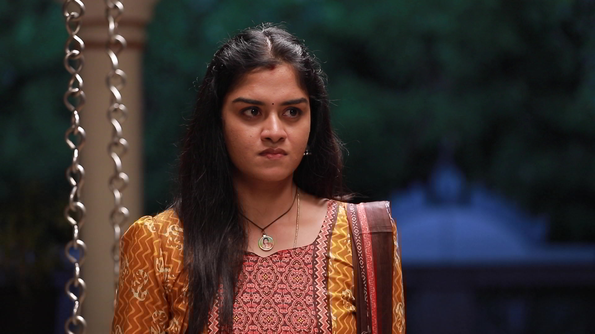 Watch Mahanadhi Episode 515 on JioHotstar