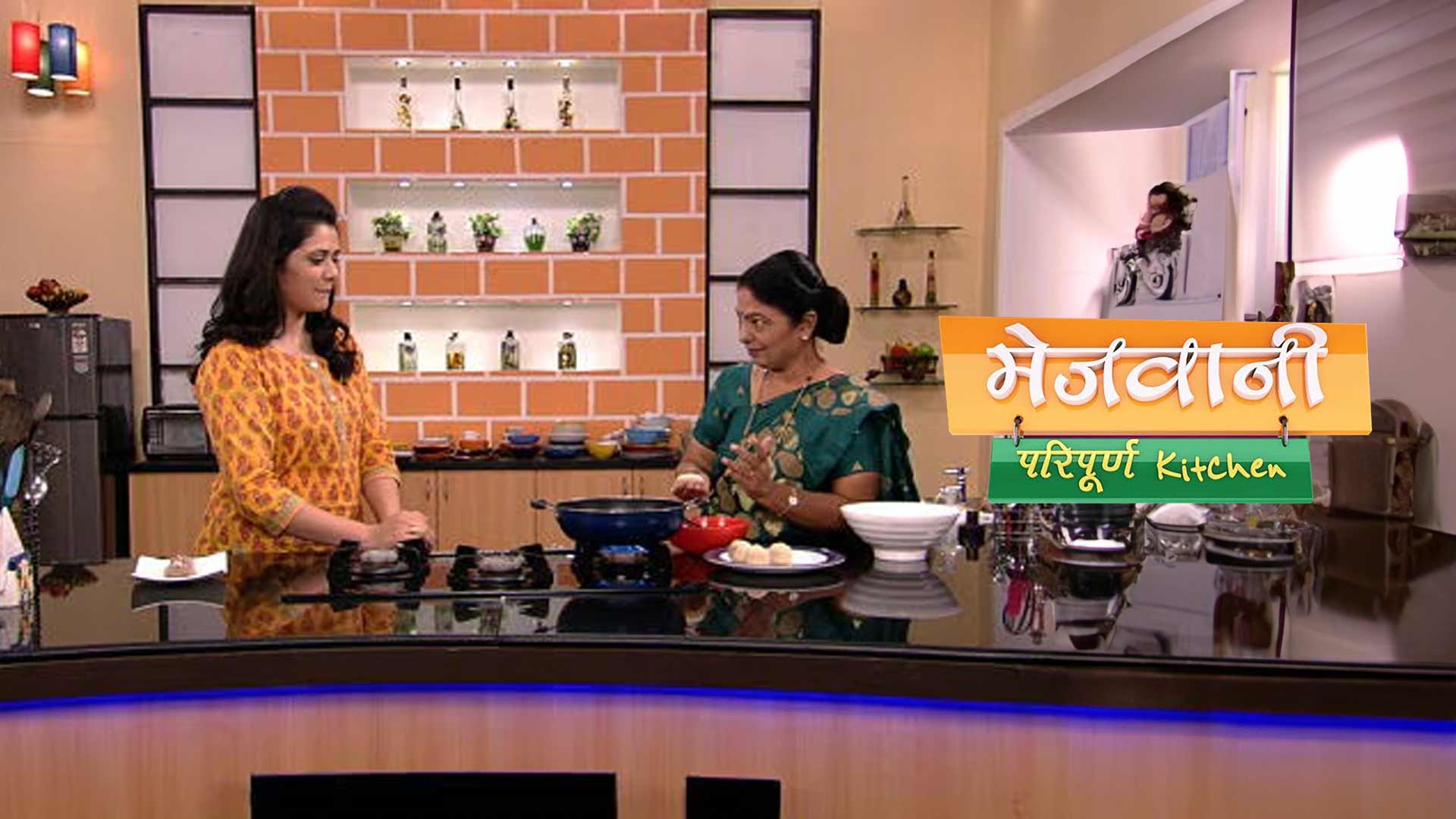 Stream mejwani-paripoorna-kitchen TV Show Online | Watcho