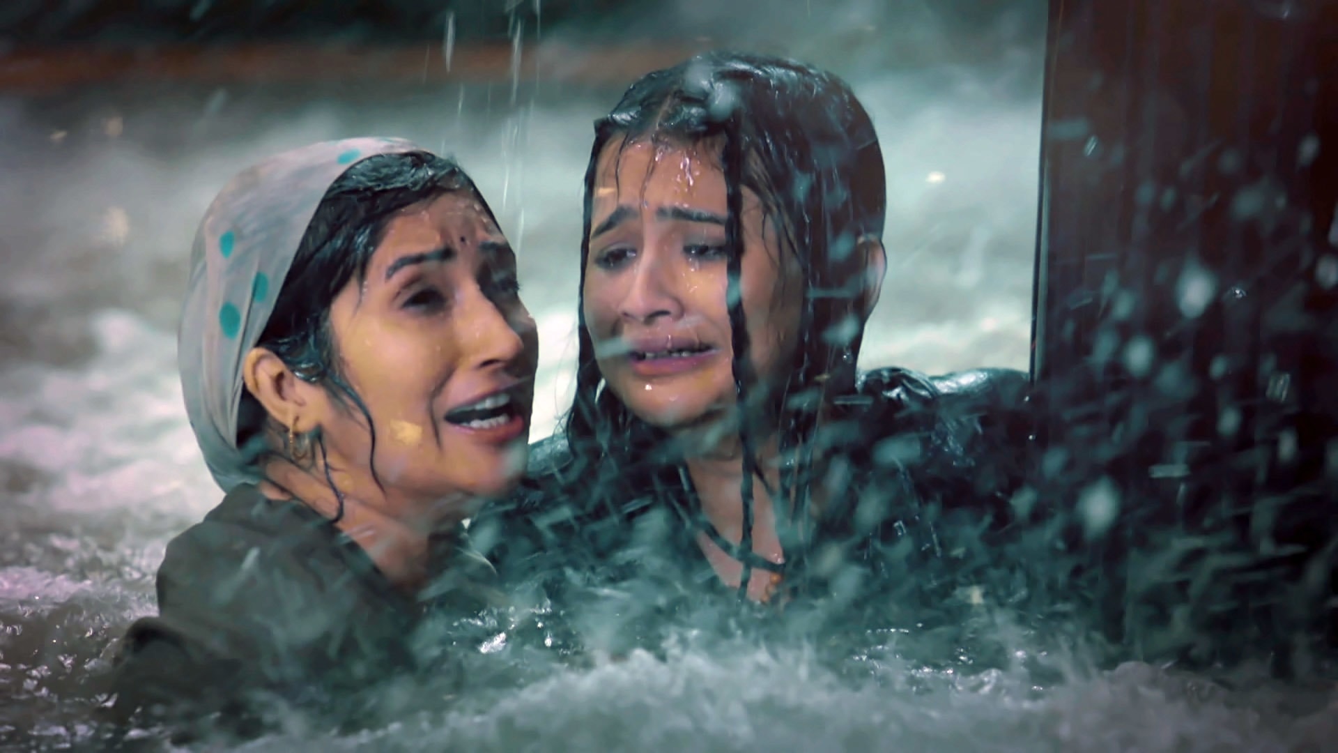 Watch Rajjo S1 Episode 3 on JioHotstar