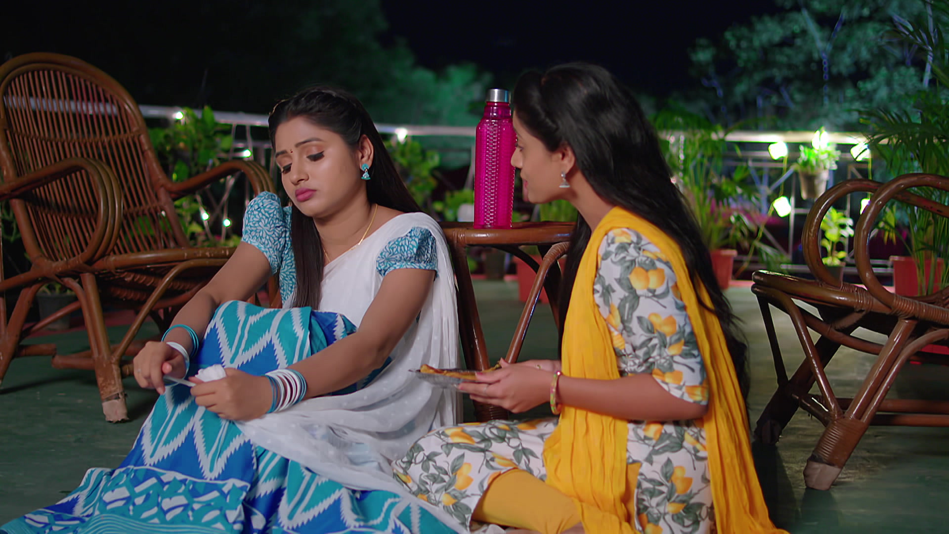 Watch Aragini 2 S1 Episode 27 on JioHotstar