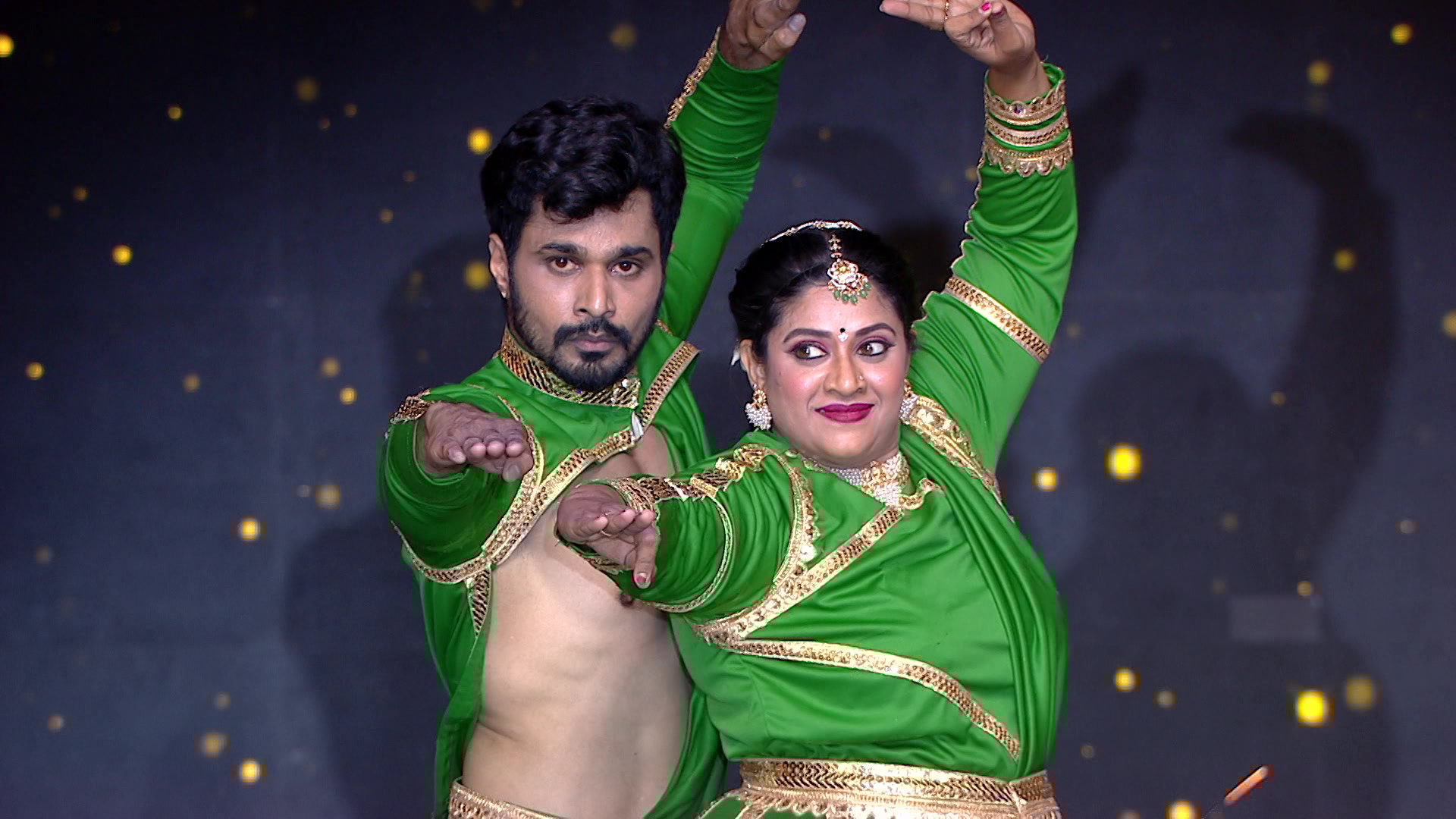 Stream The Grand Finale Season 5 Episode 40 – The Grand Finale on Disney+