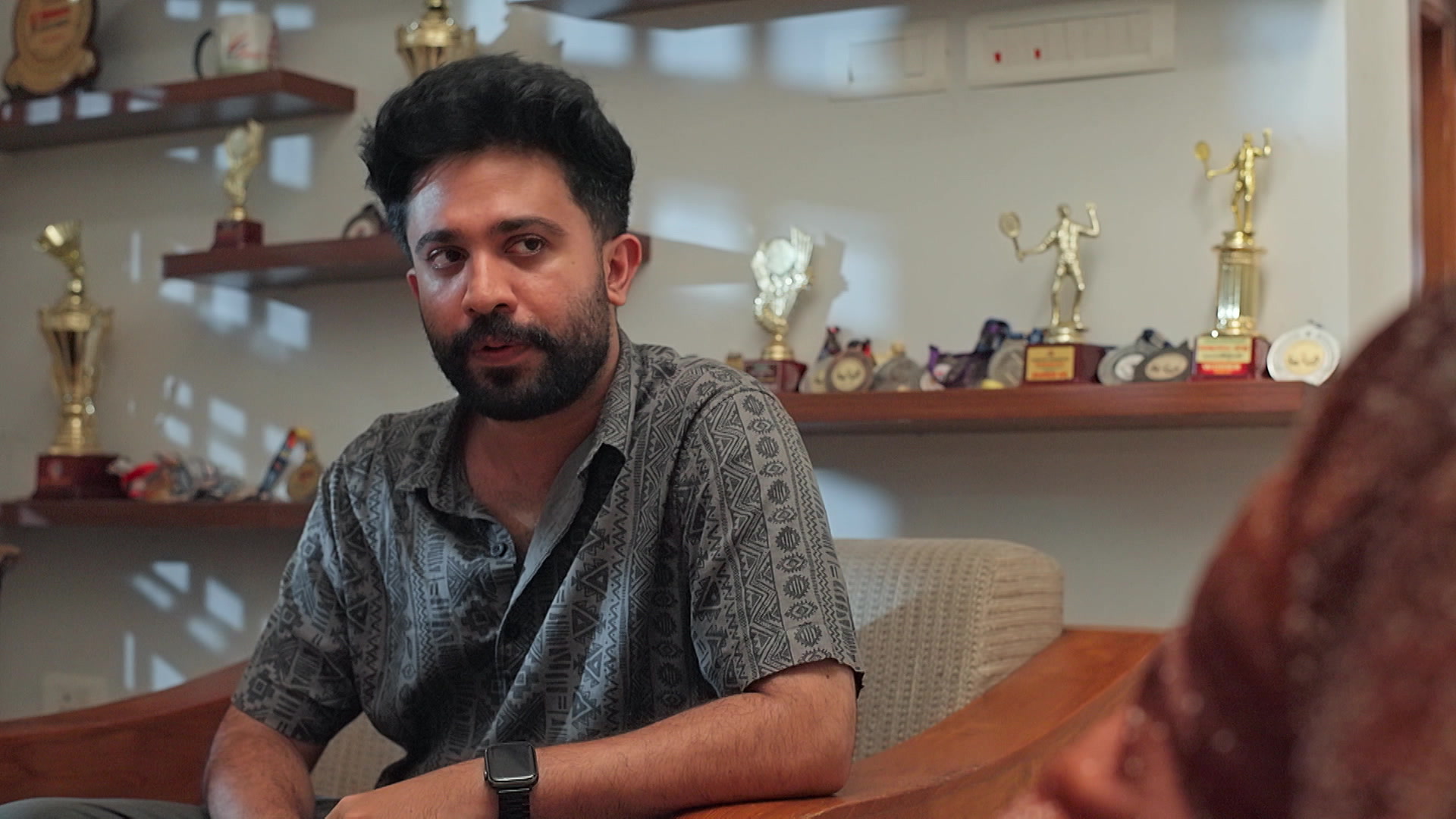 Watch Mazha Thorum Munpe S1 Episode 136 on JioHotstar