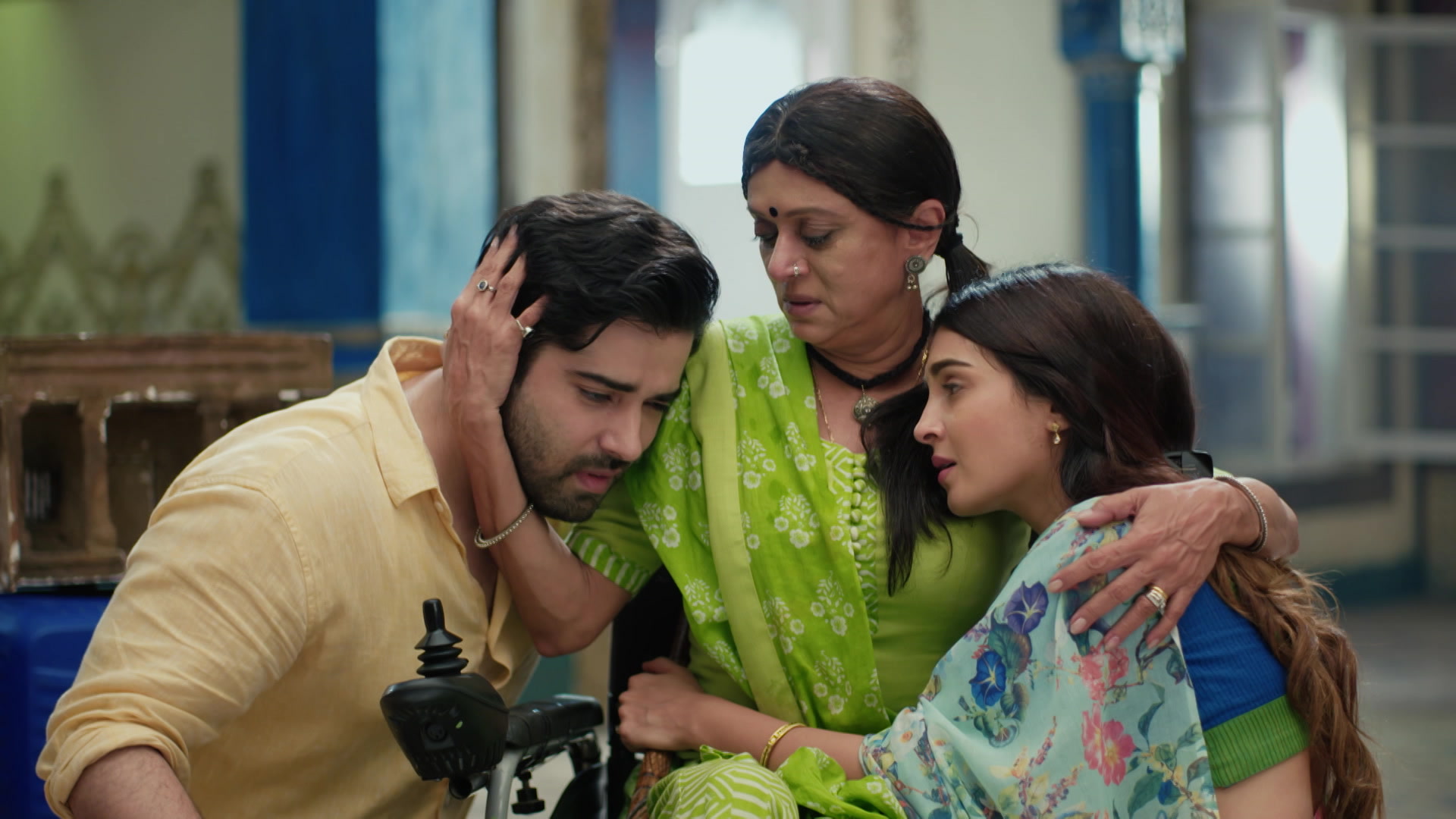 Watch Pandya Store S1 Episode 816 on JioHotstar
