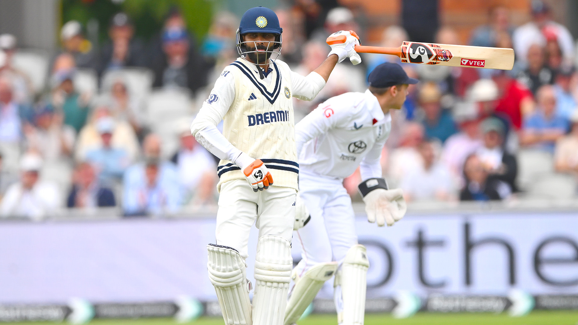 Jadeja Gives IND the Lead in Style