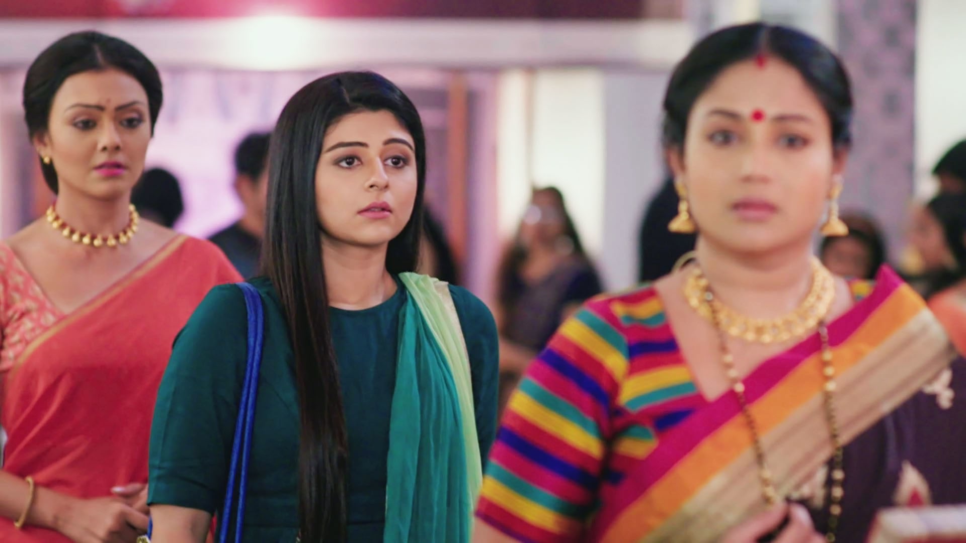 Watch Musakaan S1 Episode 216 on JioHotstar