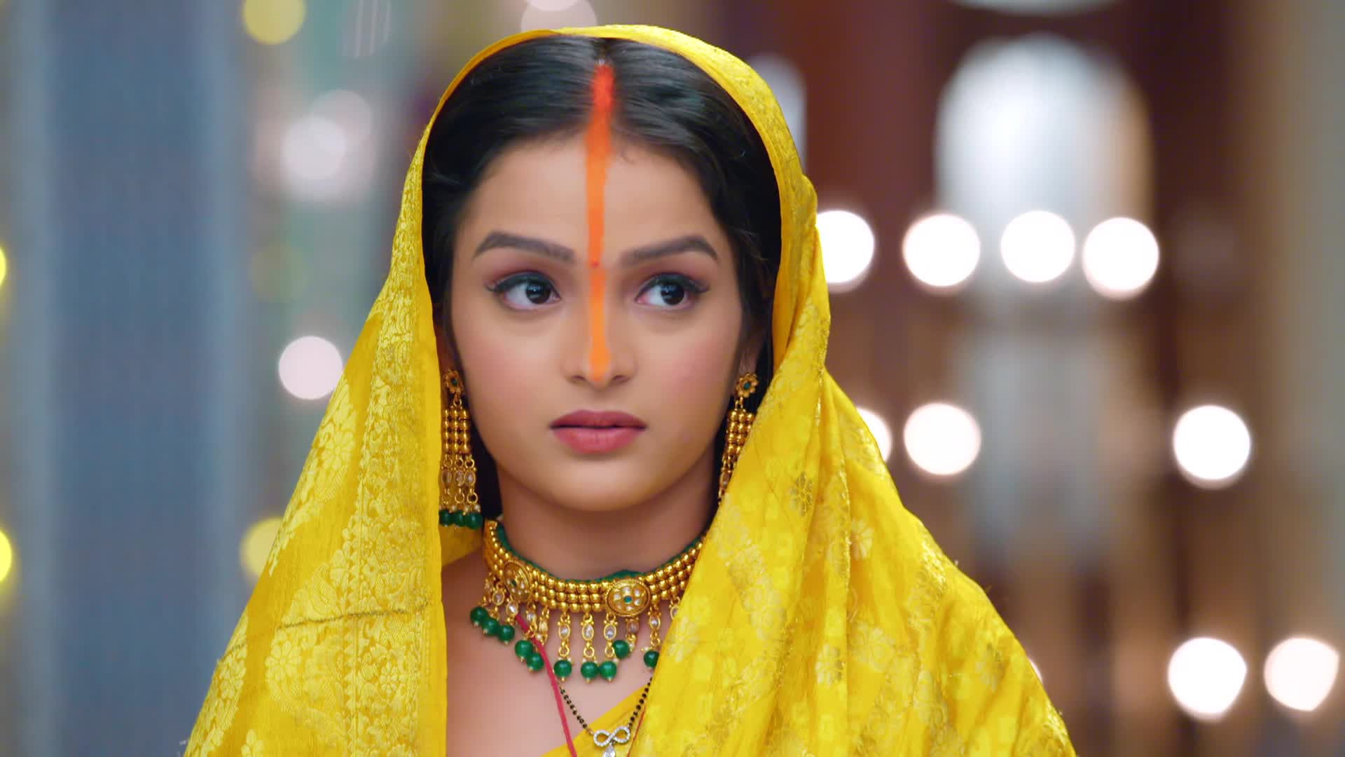 Watch Suhaagan S1 Episode 210 on JioHotstar