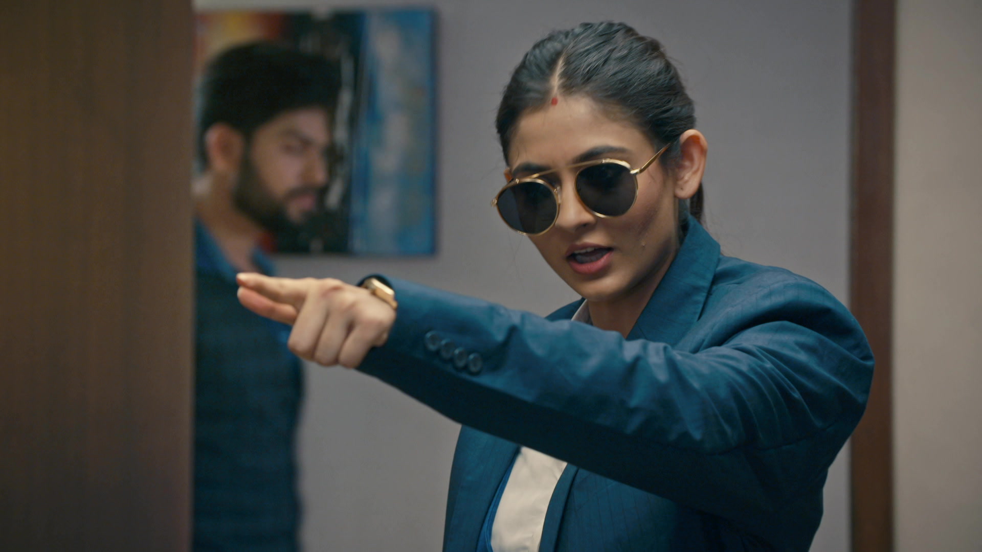 Watch Mehndi Hai Rachne Waali S1 Episode 100 on JioHotstar