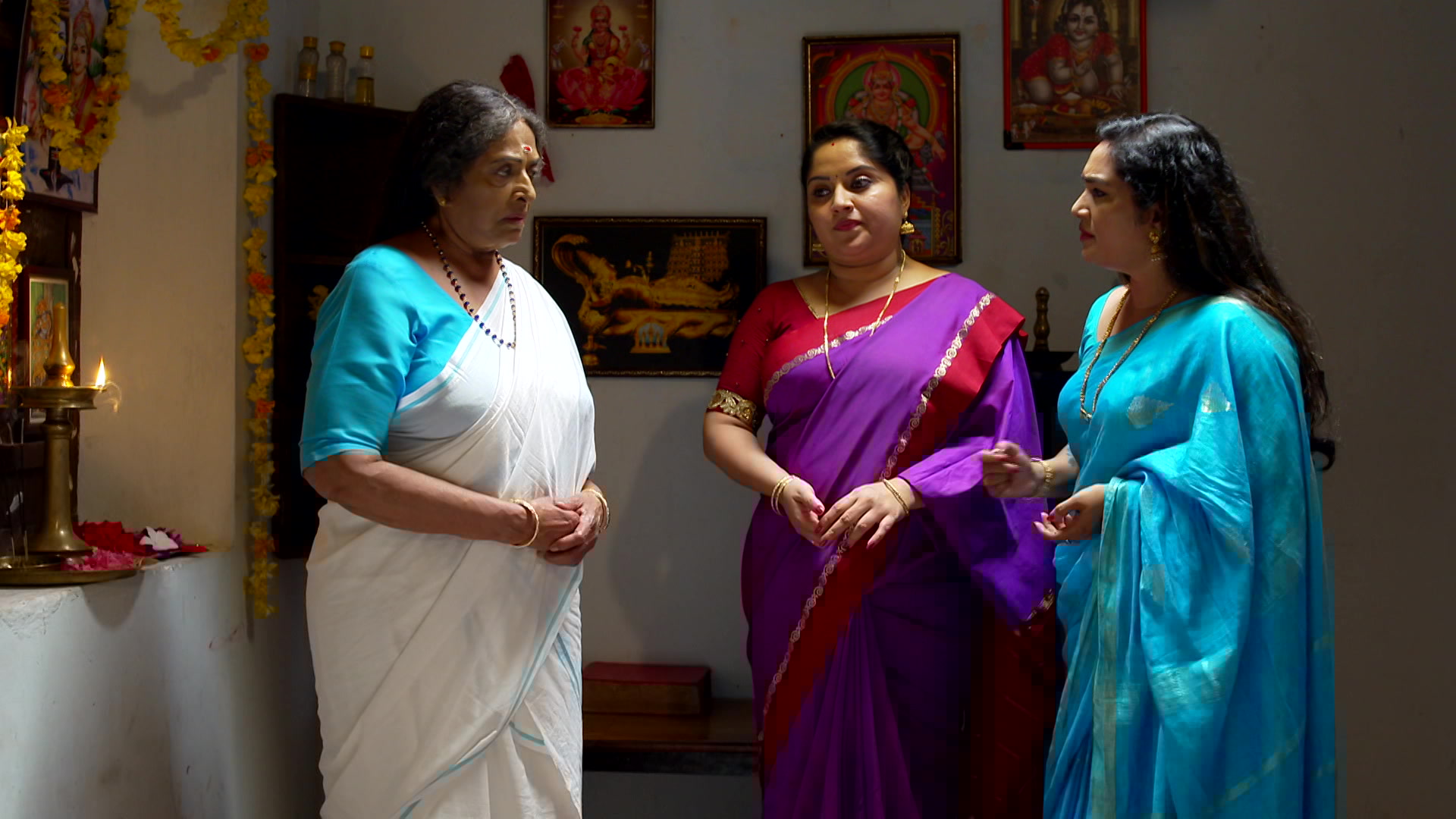 Stream Mini Confronts Devaki Amma Season 1 Episode 57 – Mini Confronts ...