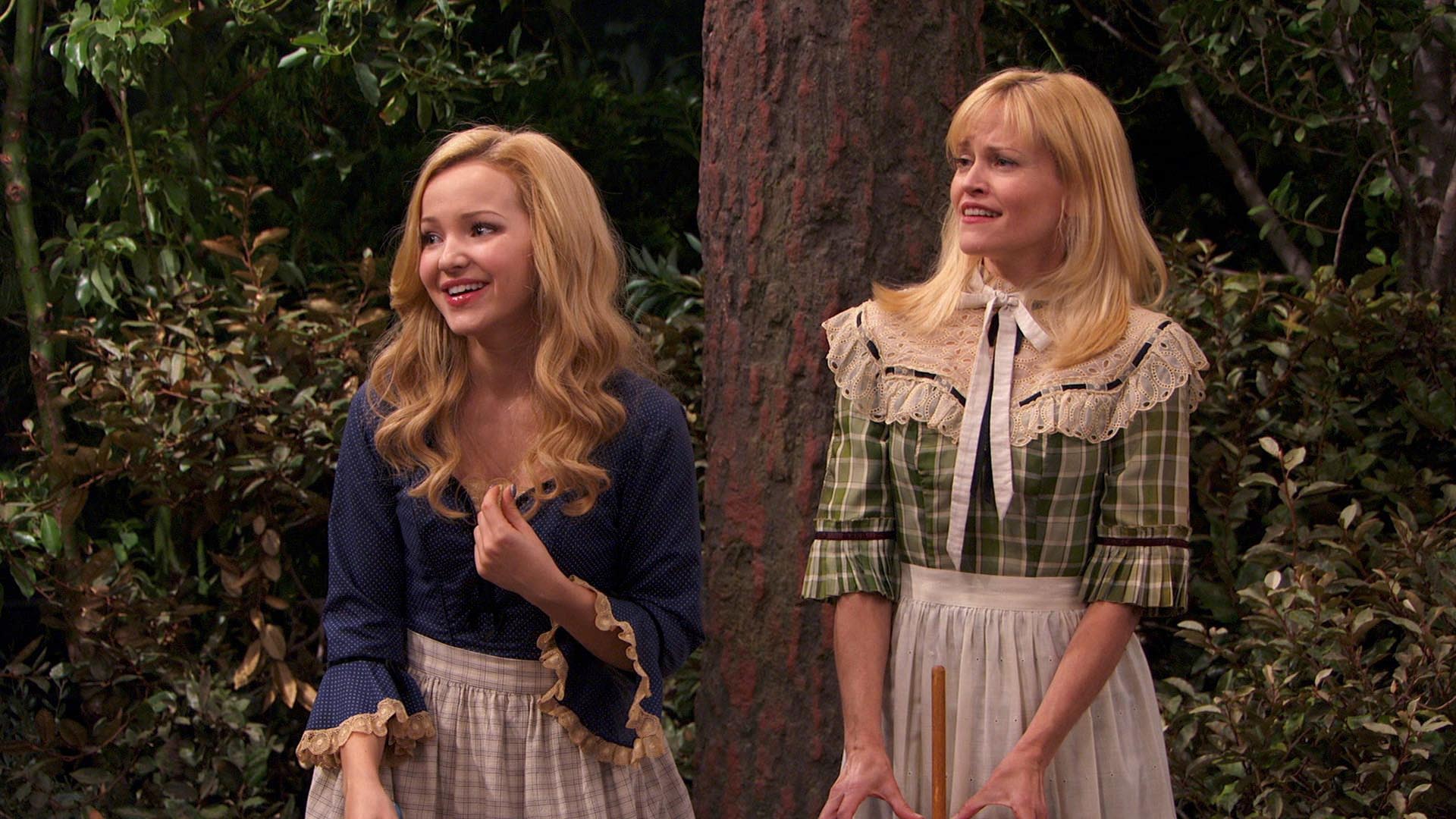 Stream Moms-A-Rooney Season 1 Episode 15 – Moms-A-Rooney on Disney+