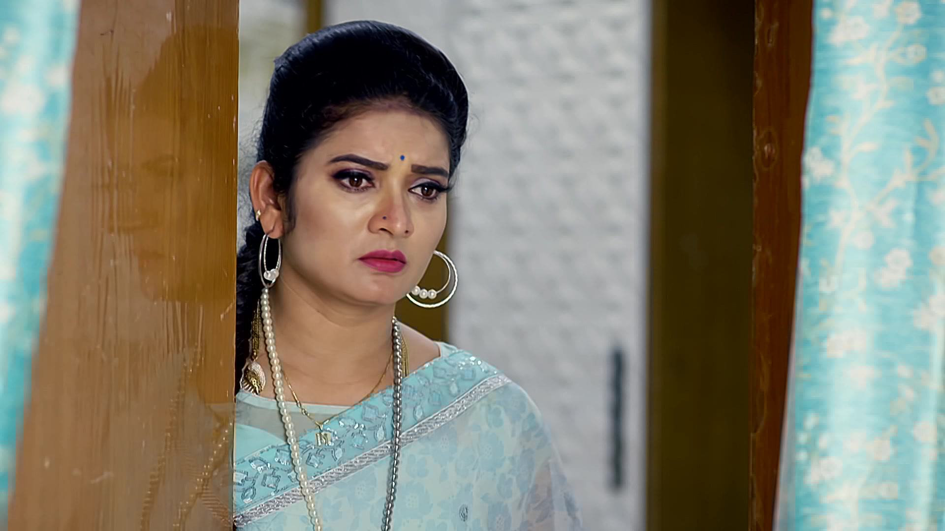 Watch Paape Maa Jeevanajyothi Episode 968 on JioHotstar