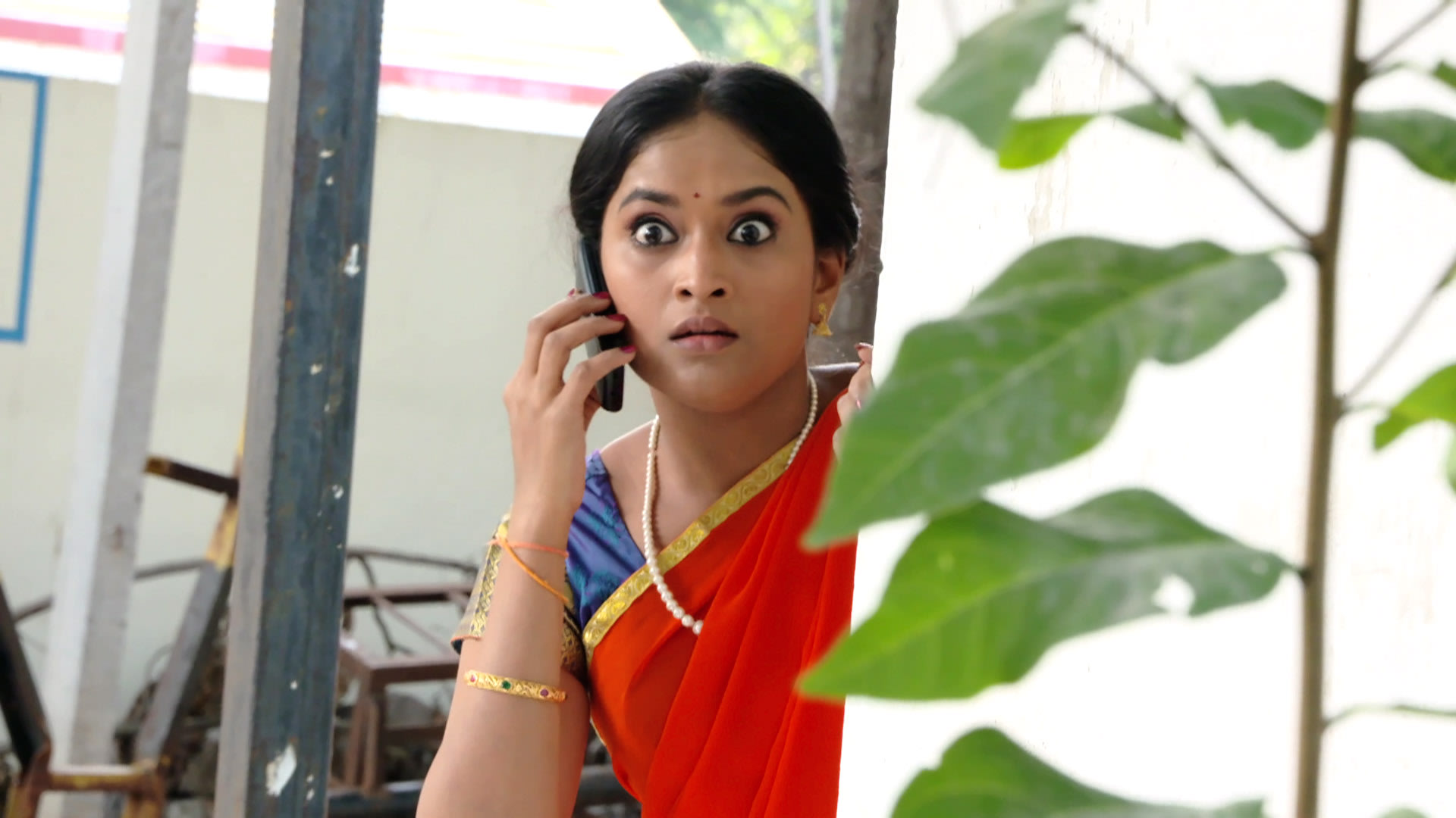 Watch Subhashini Reveals the Truth? Online